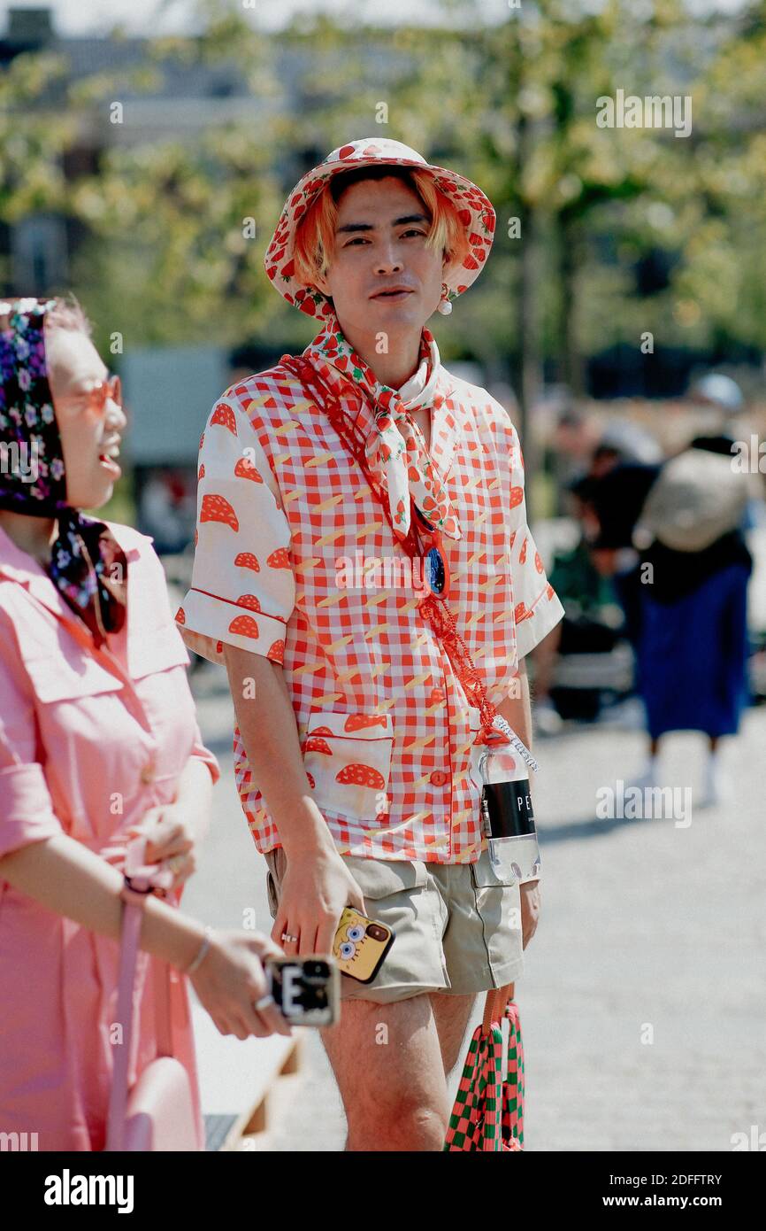 Street style, Yu Masui arriving at Helmstedt Spring Summer 2021 show ...