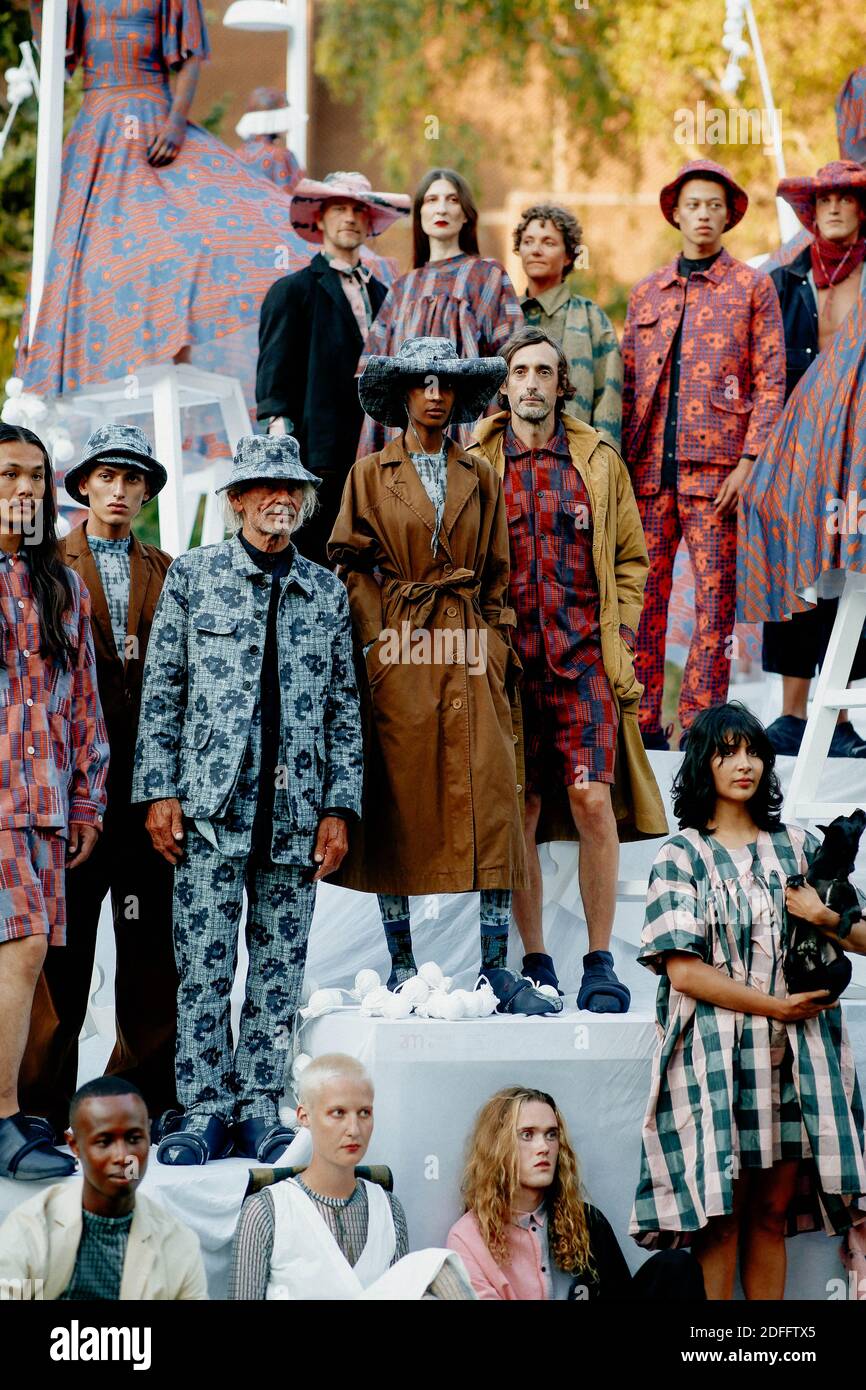 Street style, models during Henrick Vibskov Spring Summer 2021 show ...