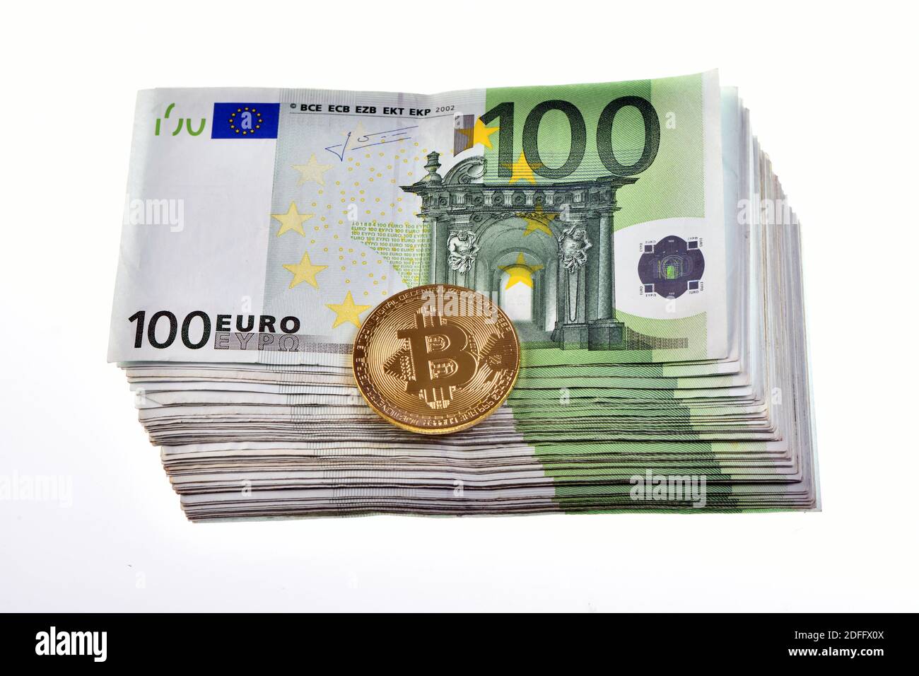 a pile of 10,000 euros in one hundred 100 euro banknotes and one ...