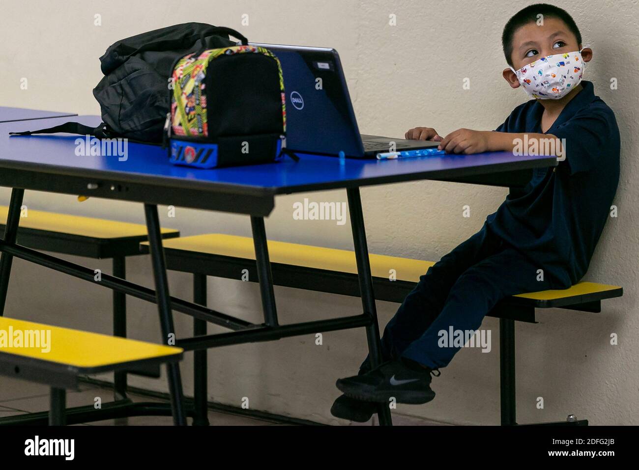 School class one child film child hi-res stock photography and images ...