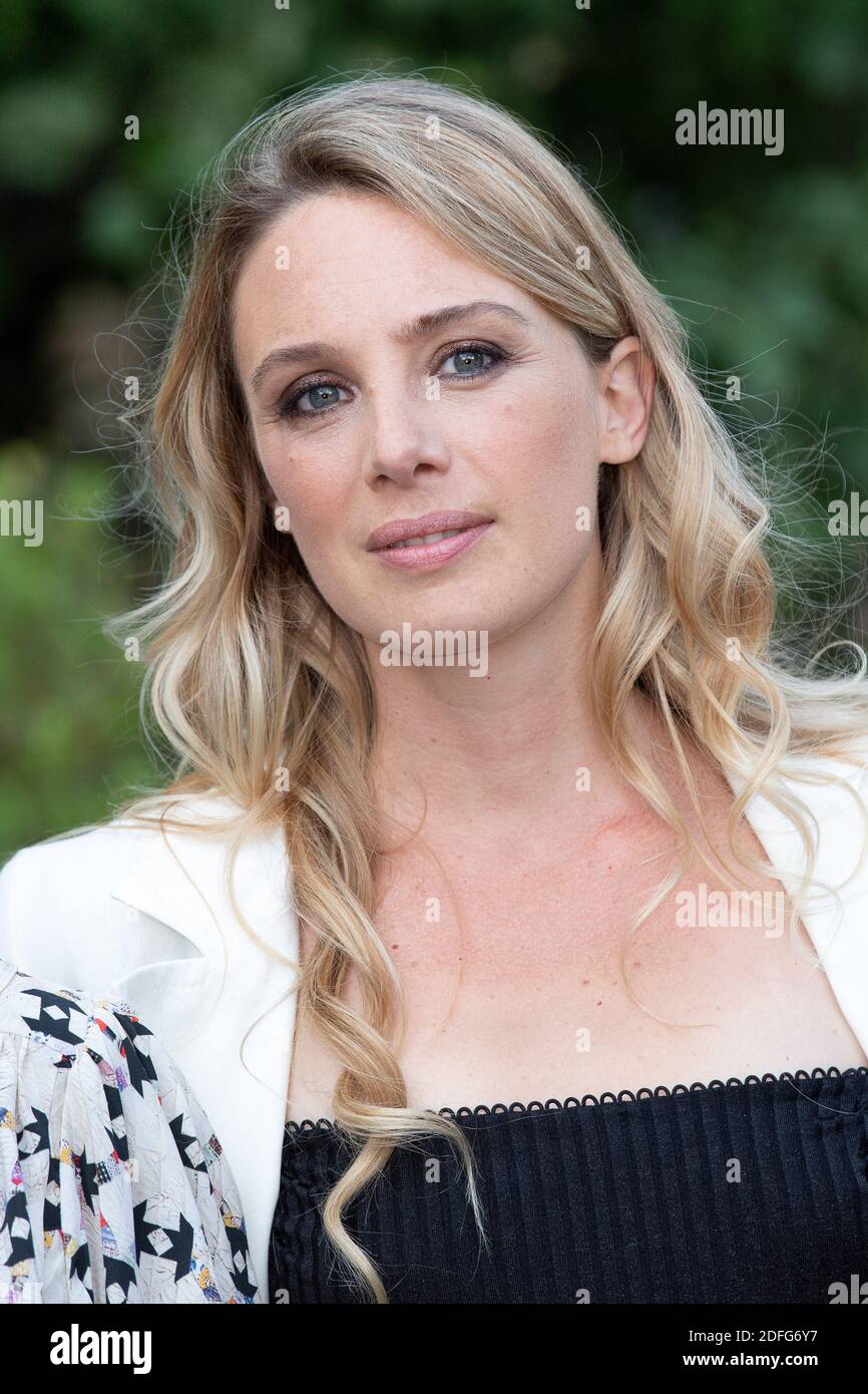 Laetitia Dosch attends the Les Apparences, Photocall during the13th ...
