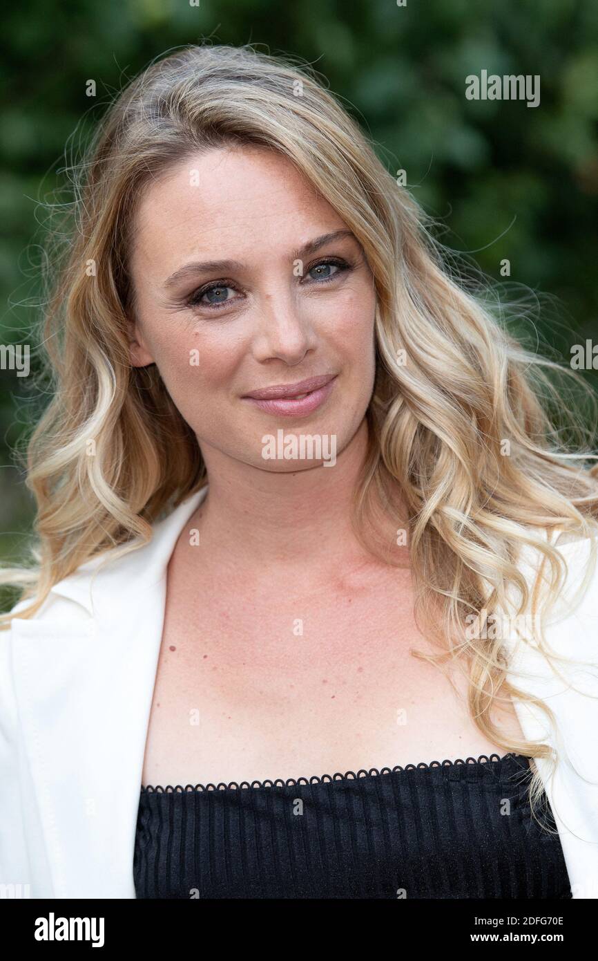 Laetitia Dosch attends the Les Apparences, Photocall during the13th ...