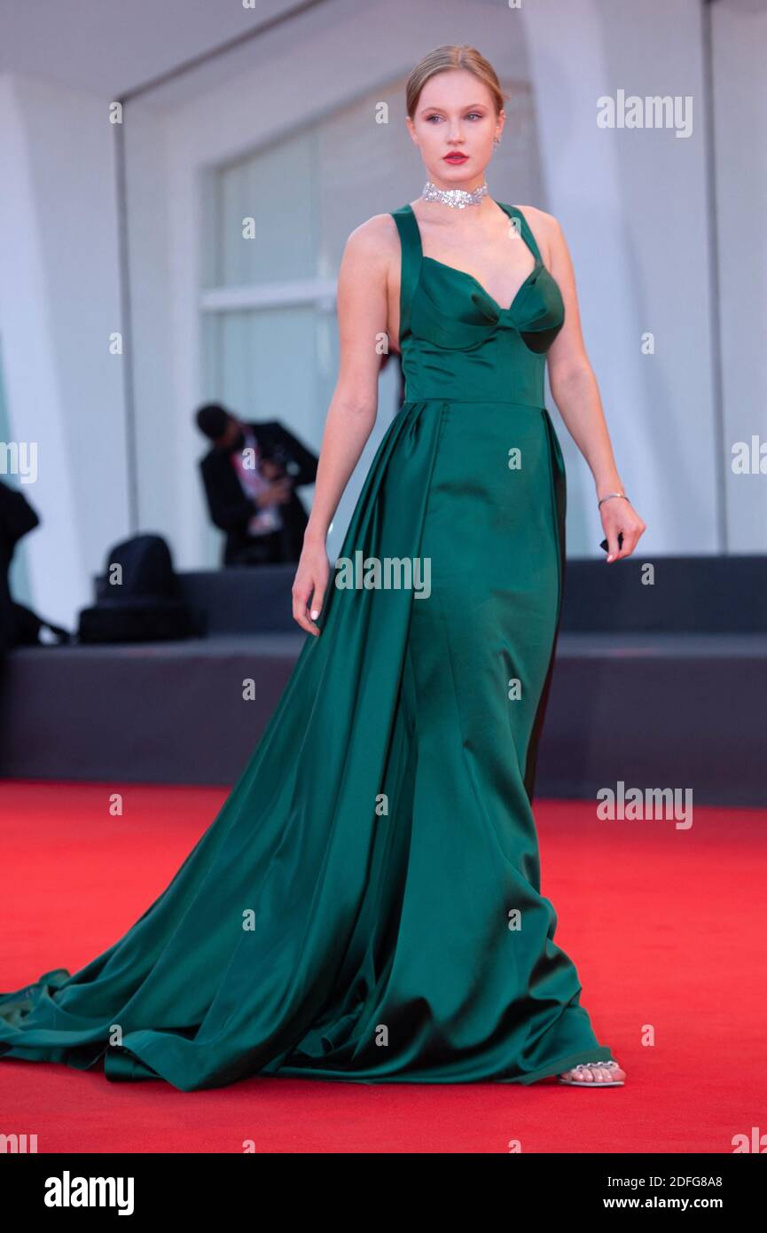 Polina Pushkareva attending the Padrenostro Premiere as part of the ...