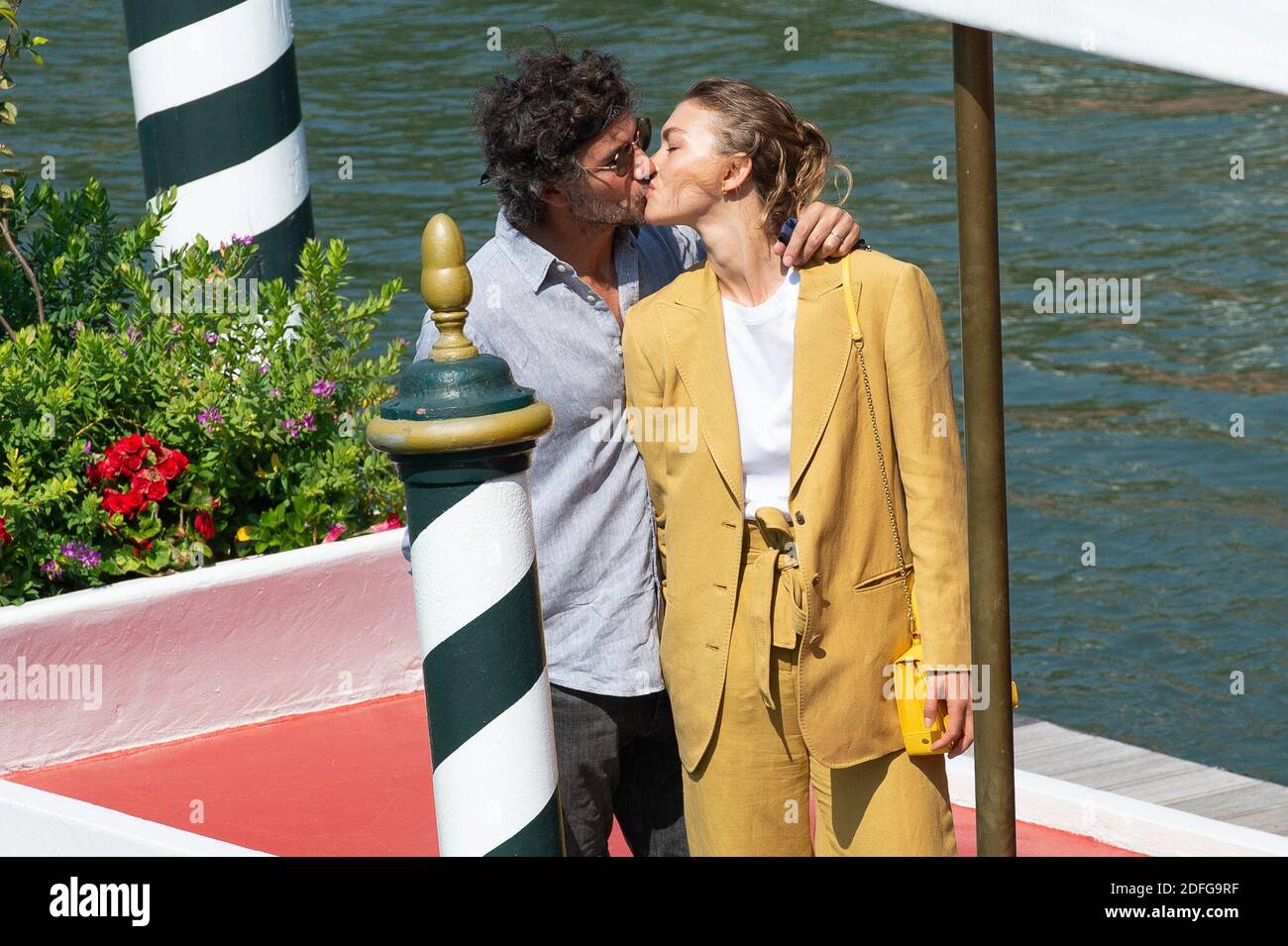 Arizona Muse and husband Boniface Verney-Carron arriving at the ...