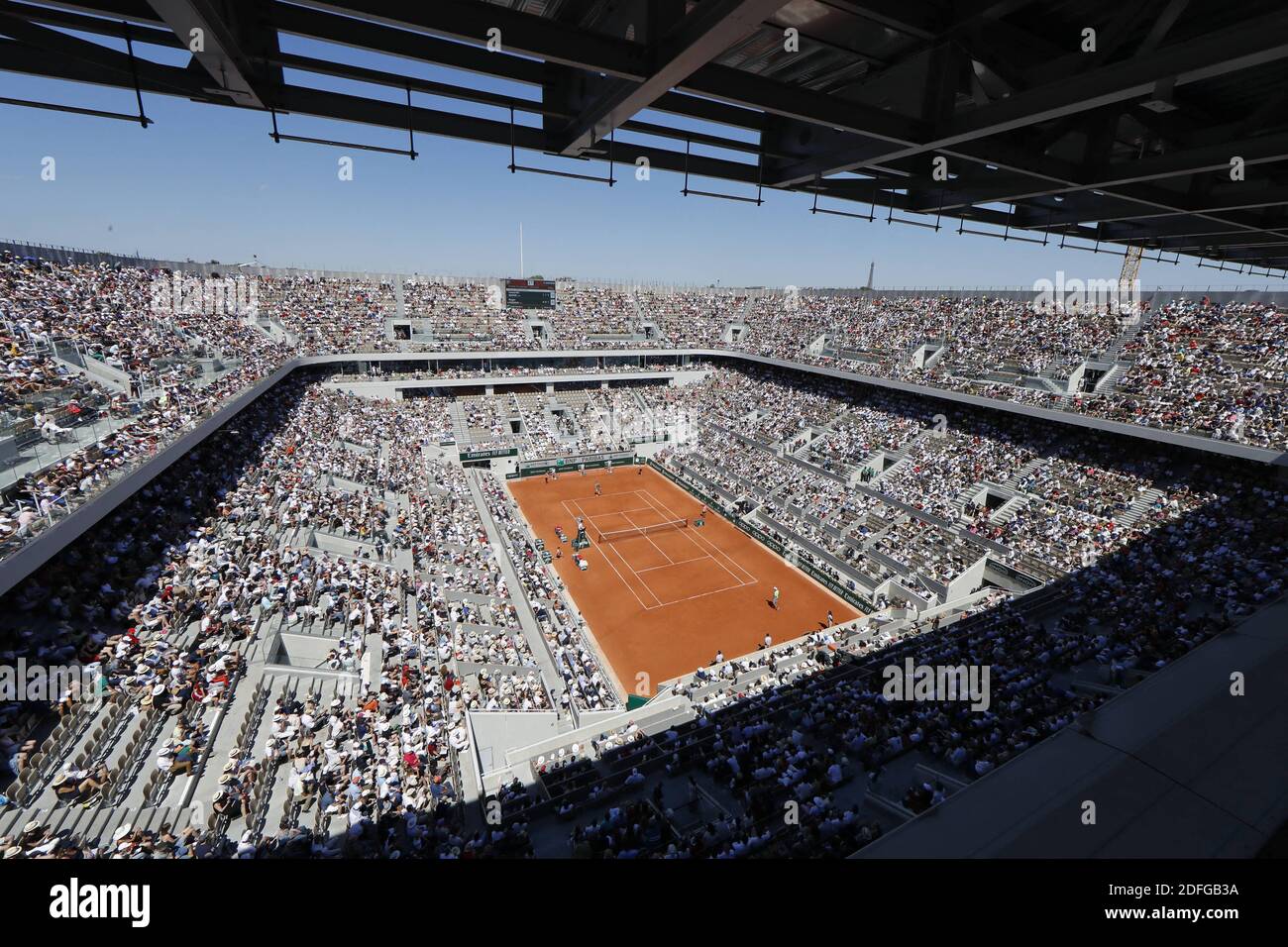 Roland garros stadium 2019 hi-res stock photography and images - Alamy