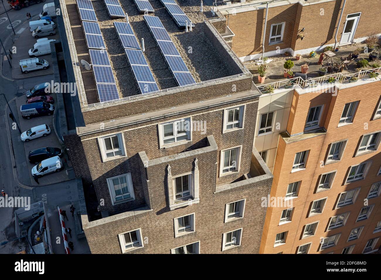 Solar Panels on the roof of LSE Bankside House Stock Photo - Alamy