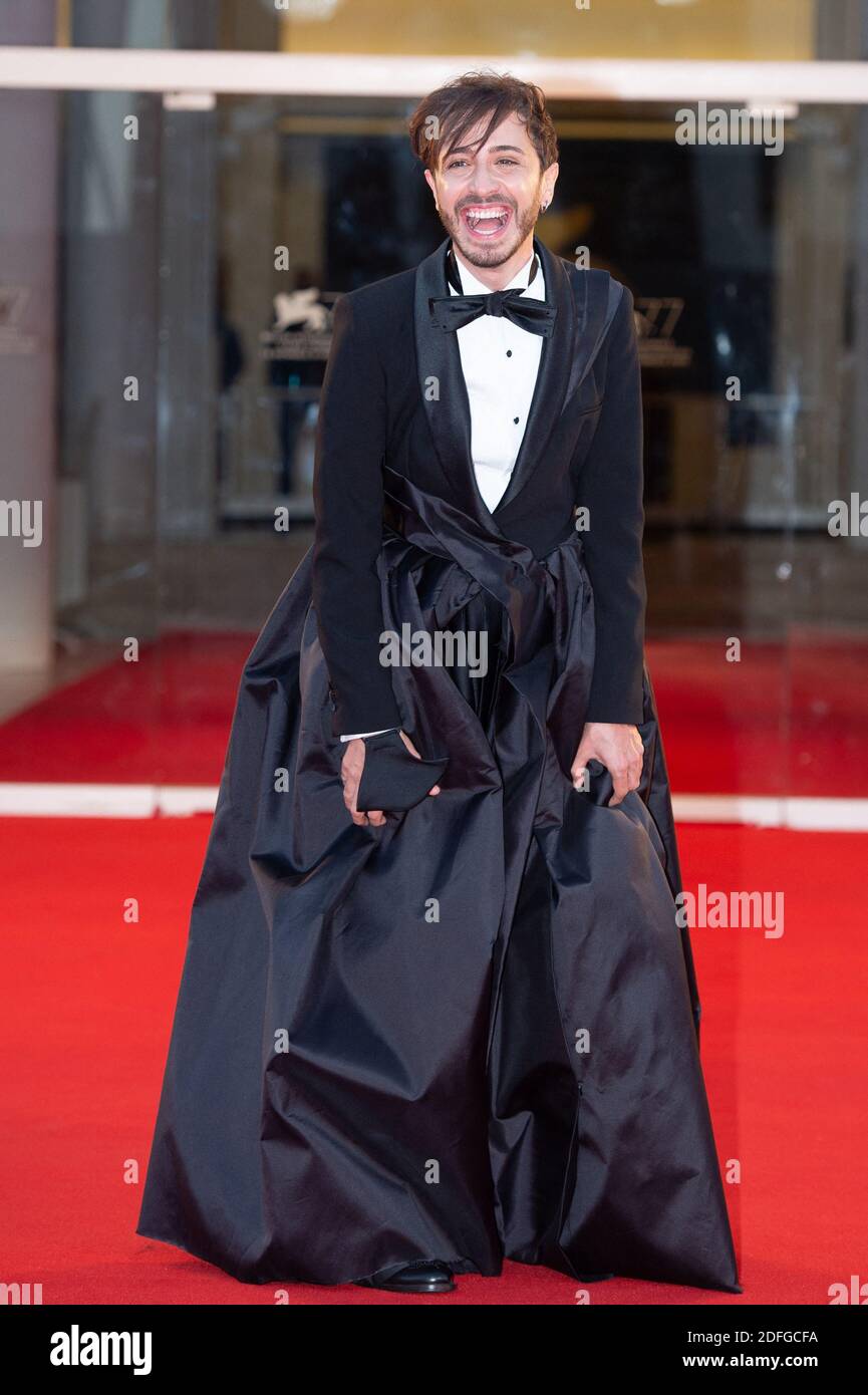 Osvaldo Supino attending the Le Sorelle Macaluso Premiere as part of ...
