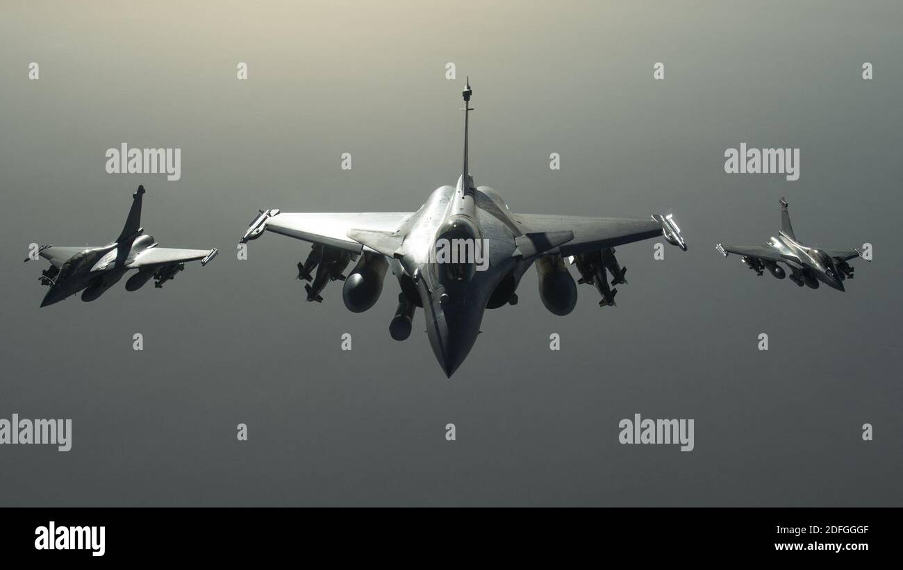Rafale weapons hi-res stock photography and images - Alamy