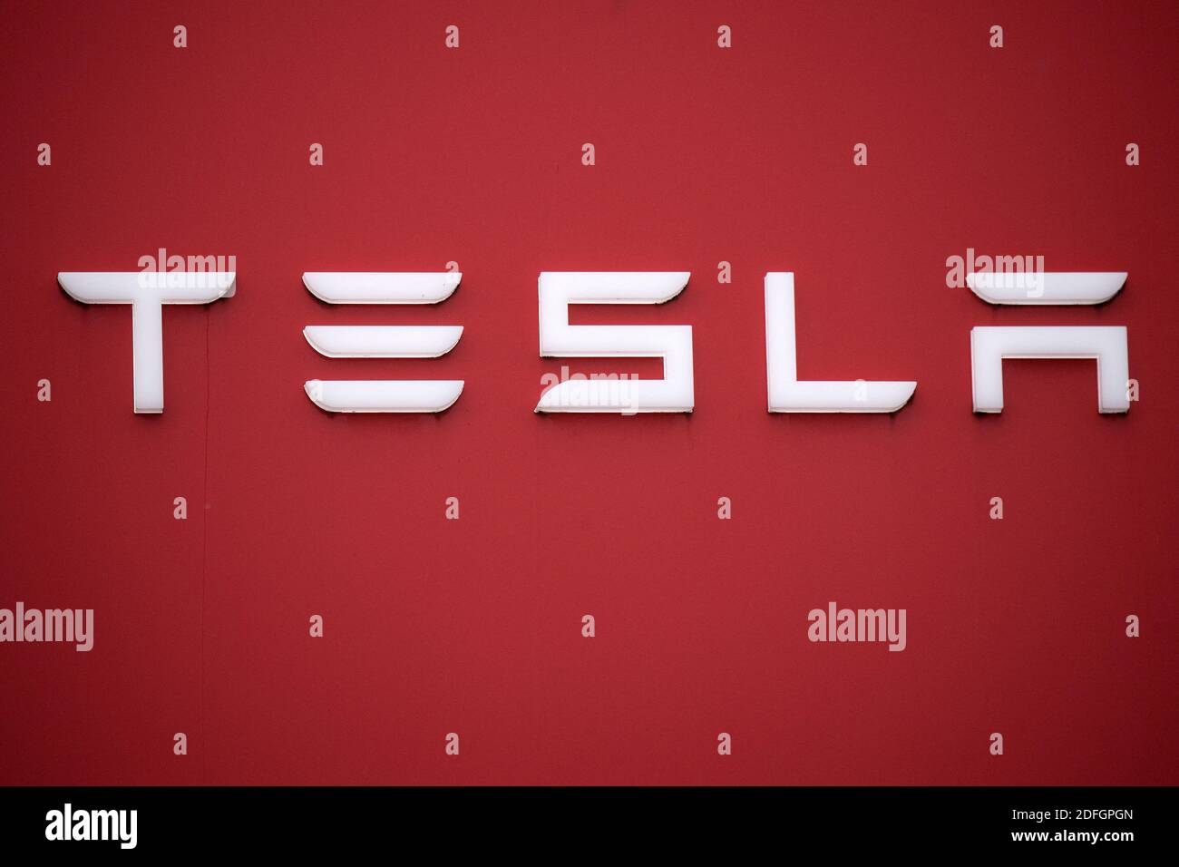 A shop sign of TESLA, on September 19, 2020 in Luxembourg City ...