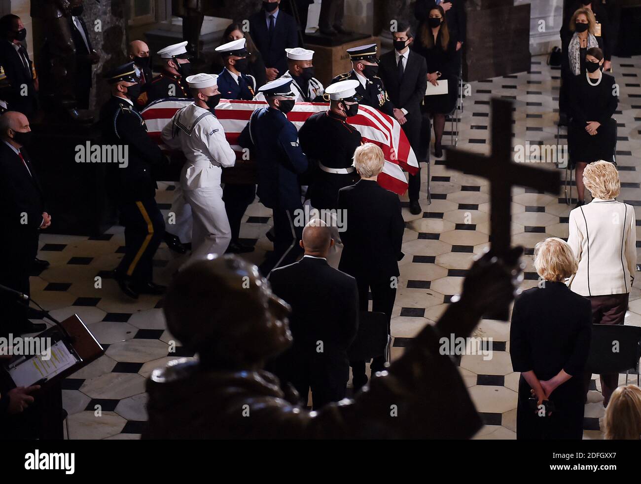The flag-draped casket of the late Associate Justice Ruth Bader ...