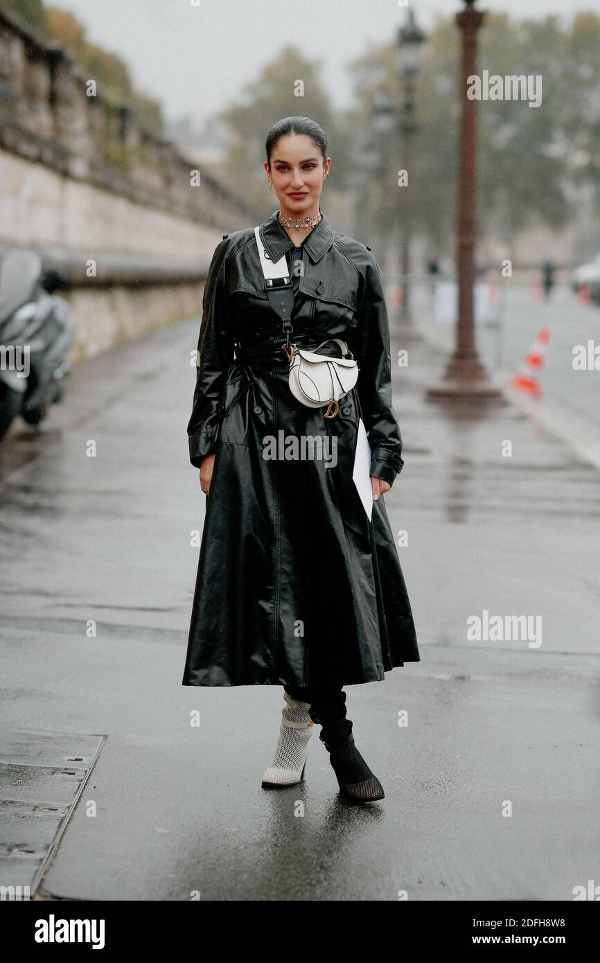 Street style, Fiona Zanetti arriving at Dior Spring Summer 2021 show ...