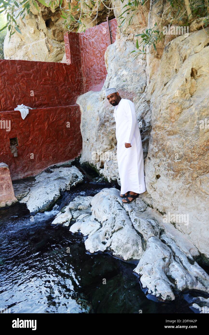 Nakhl hot springs hi-res stock photography and images - Alamy