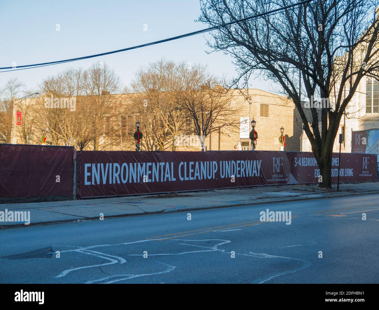 Construction fence banner hi-res stock photography and images - Alamy