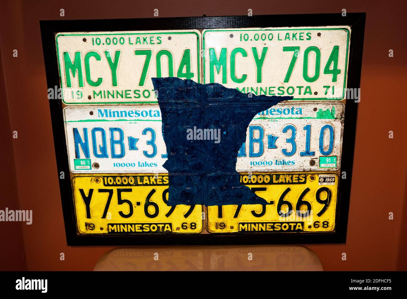 Old american license plates hi-res stock photography and images - Alamy