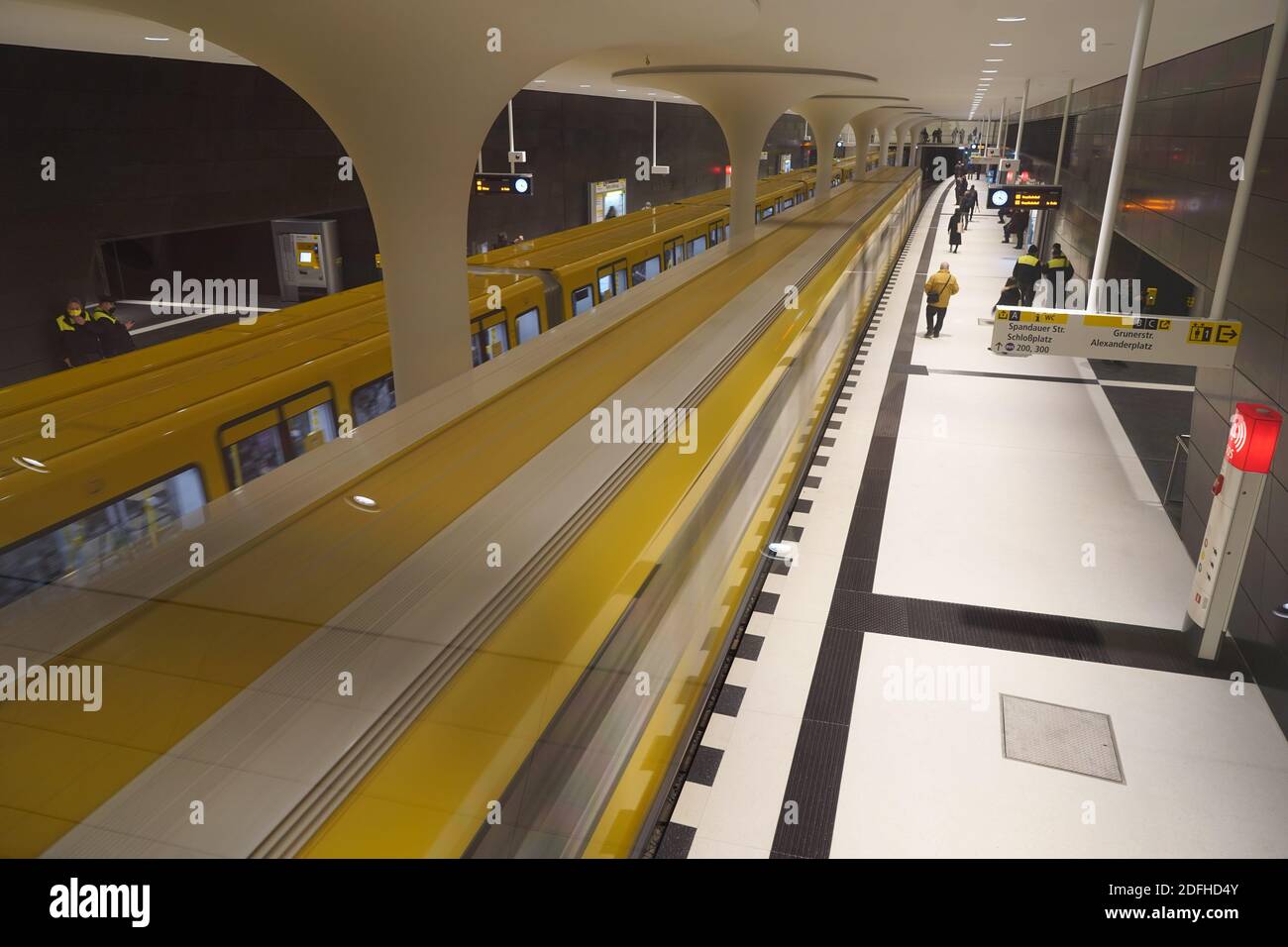 Berlin, Germany. 04th Dec, 2020. Subway line U5 enters the new station ...