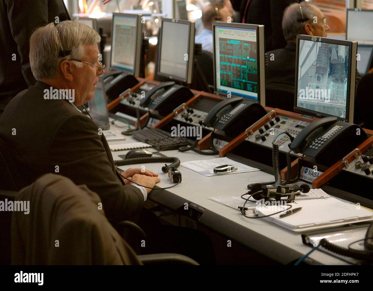 Launch control center hi-res stock photography and images - Alamy
