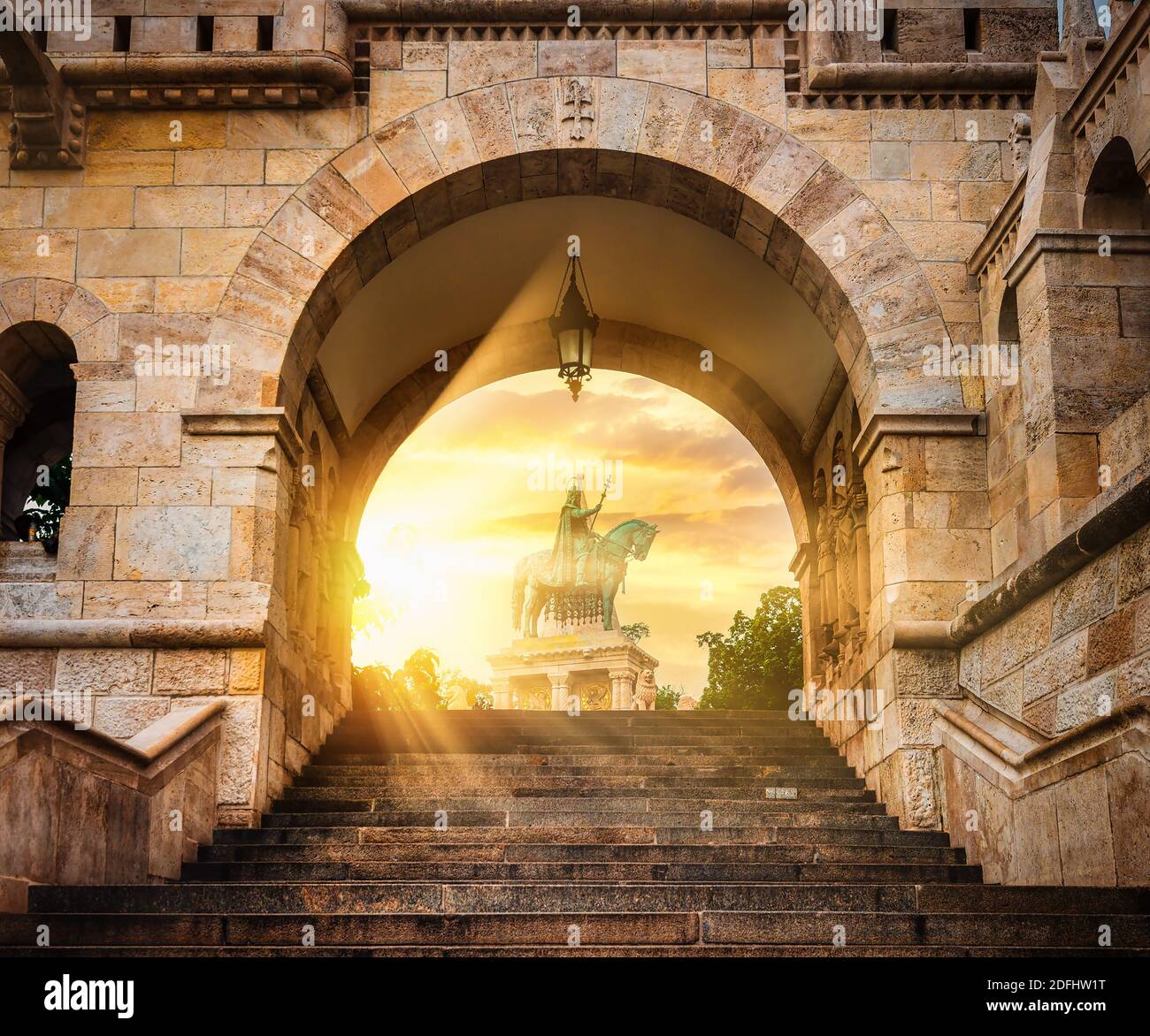 Budapest fishing bastion hungary hi-res stock photography and images ...