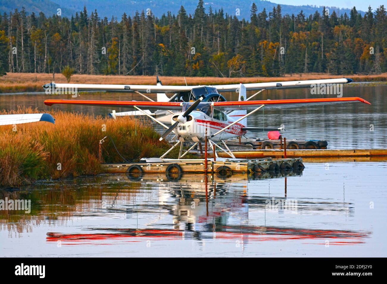 Bush plane park on lake - Alaska Stock Photo - Alamy
