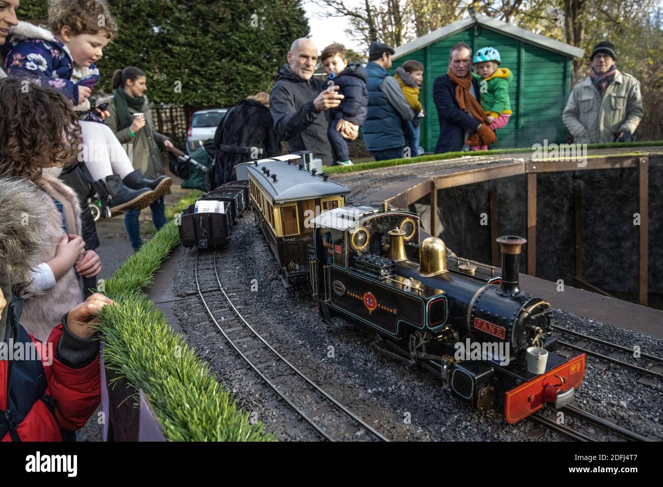 Railway enthusiasts hi-res stock photography and images - Alamy