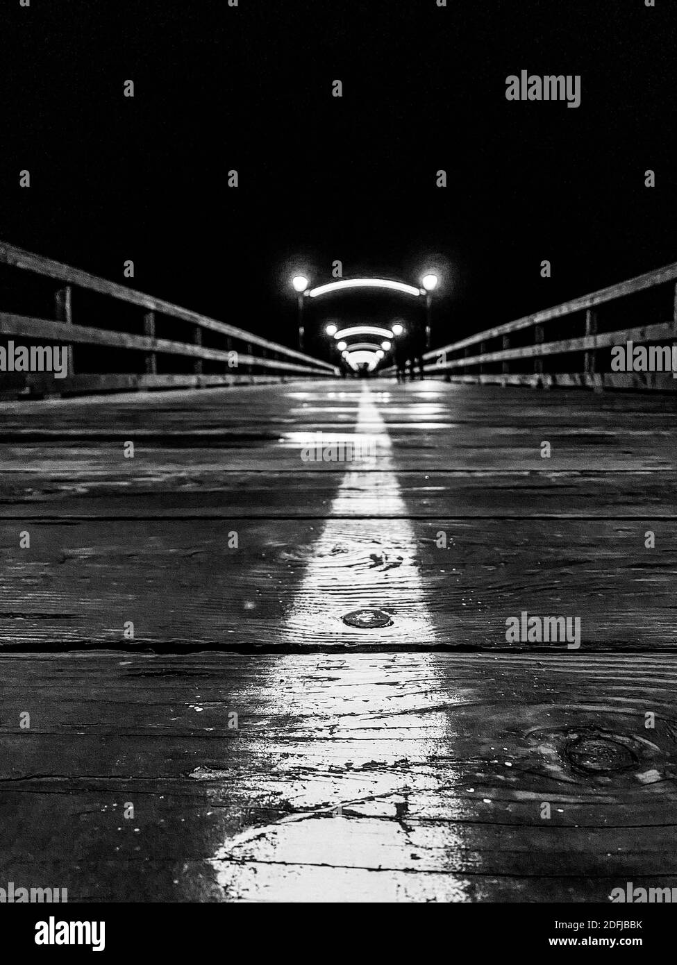 Level picture hi-res stock photography and images - Alamy