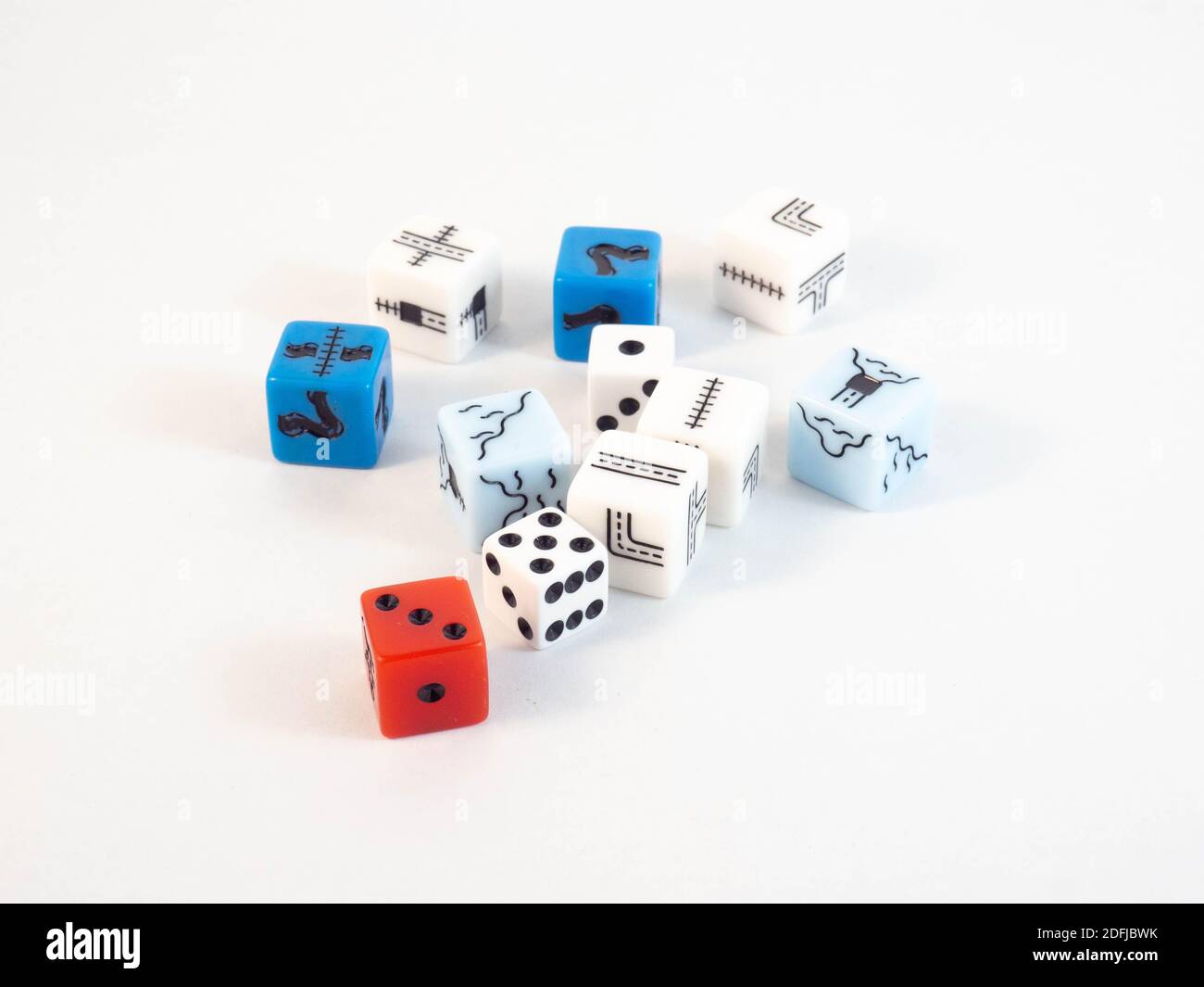 Dice shapes hi-res stock photography and images - Alamy
