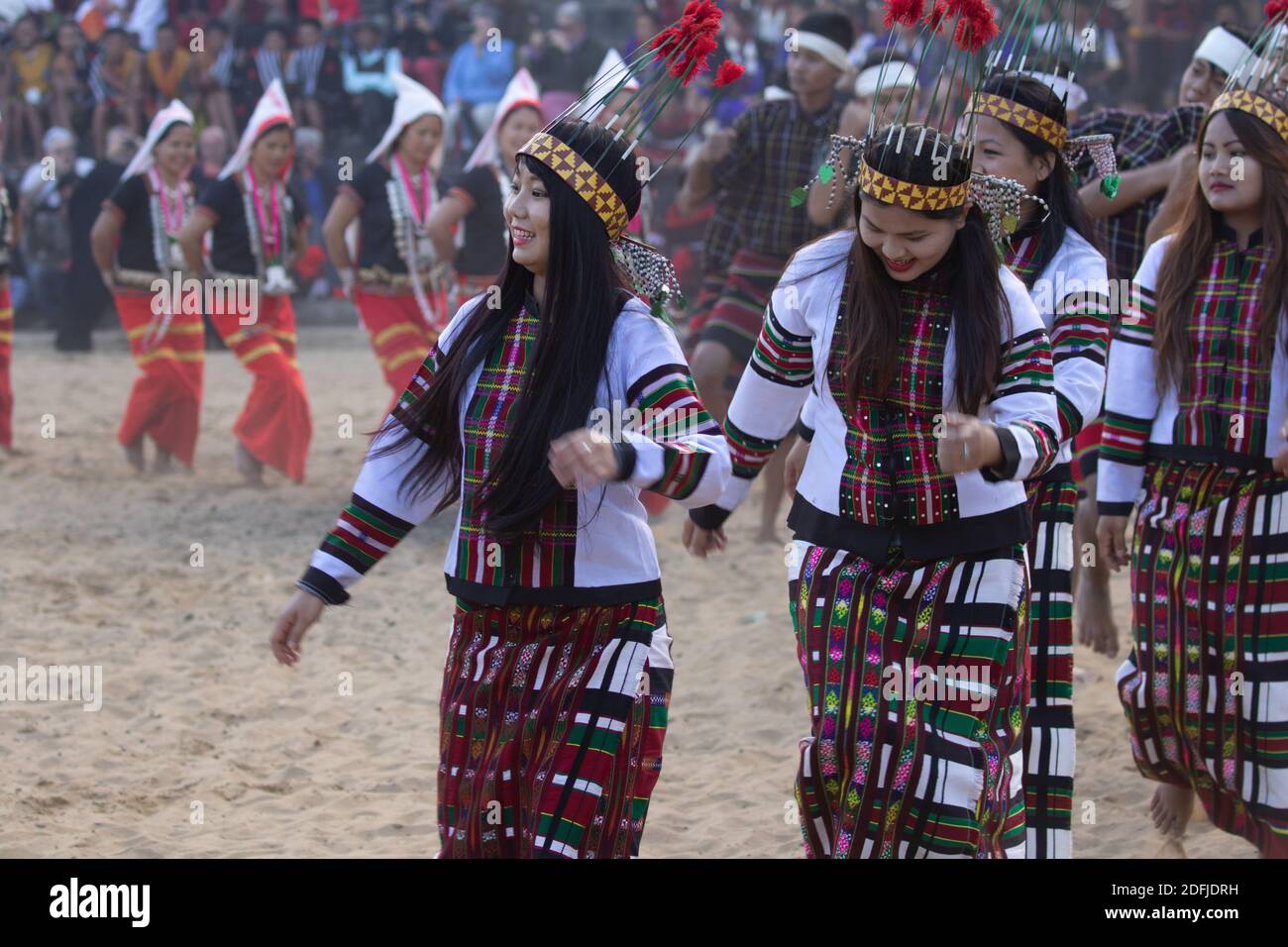 Mizoram dance hi-res stock photography and images - Alamy
