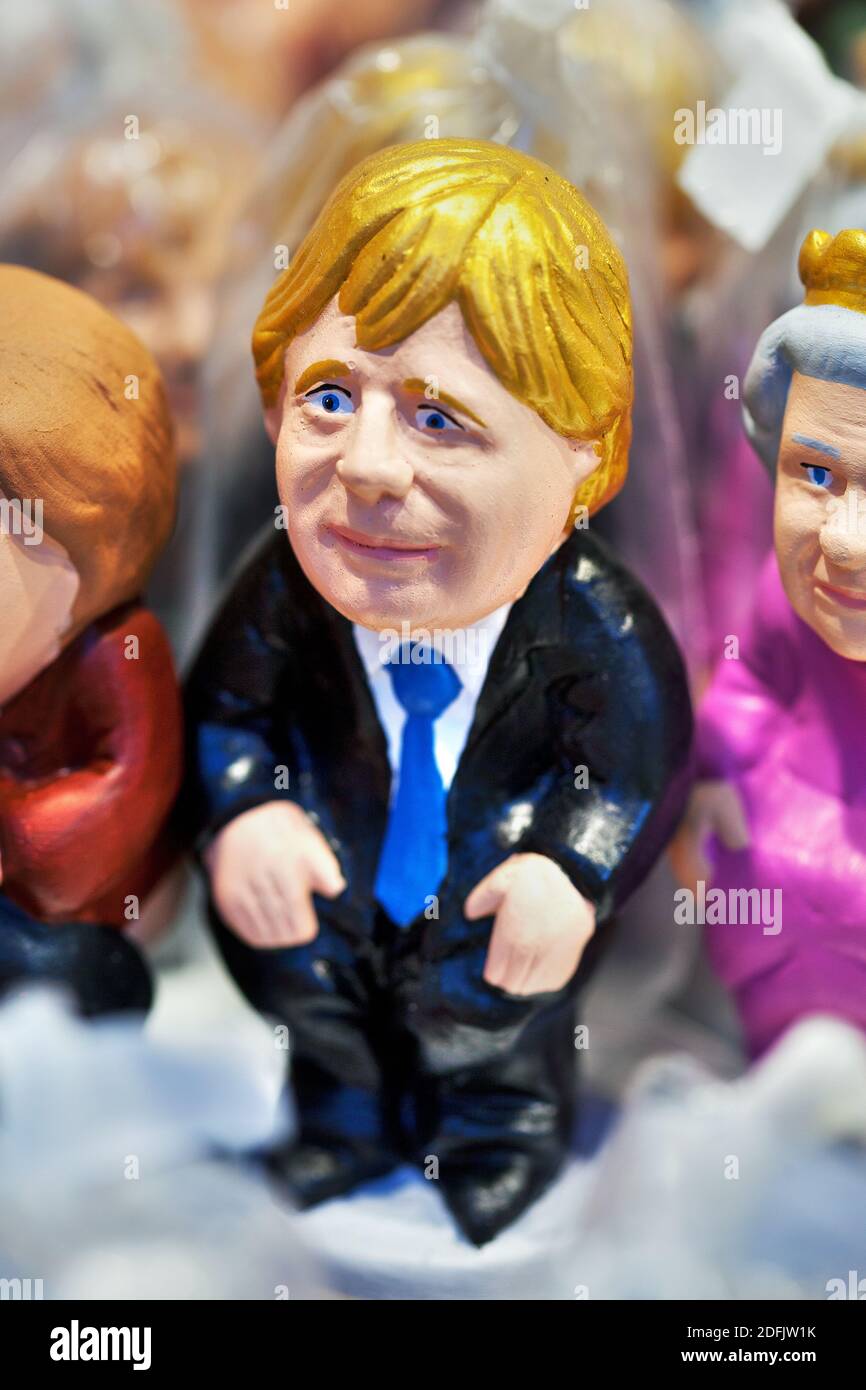 Caganers (crapper's), Sagrada Familia Christmas market, Barcelona ...