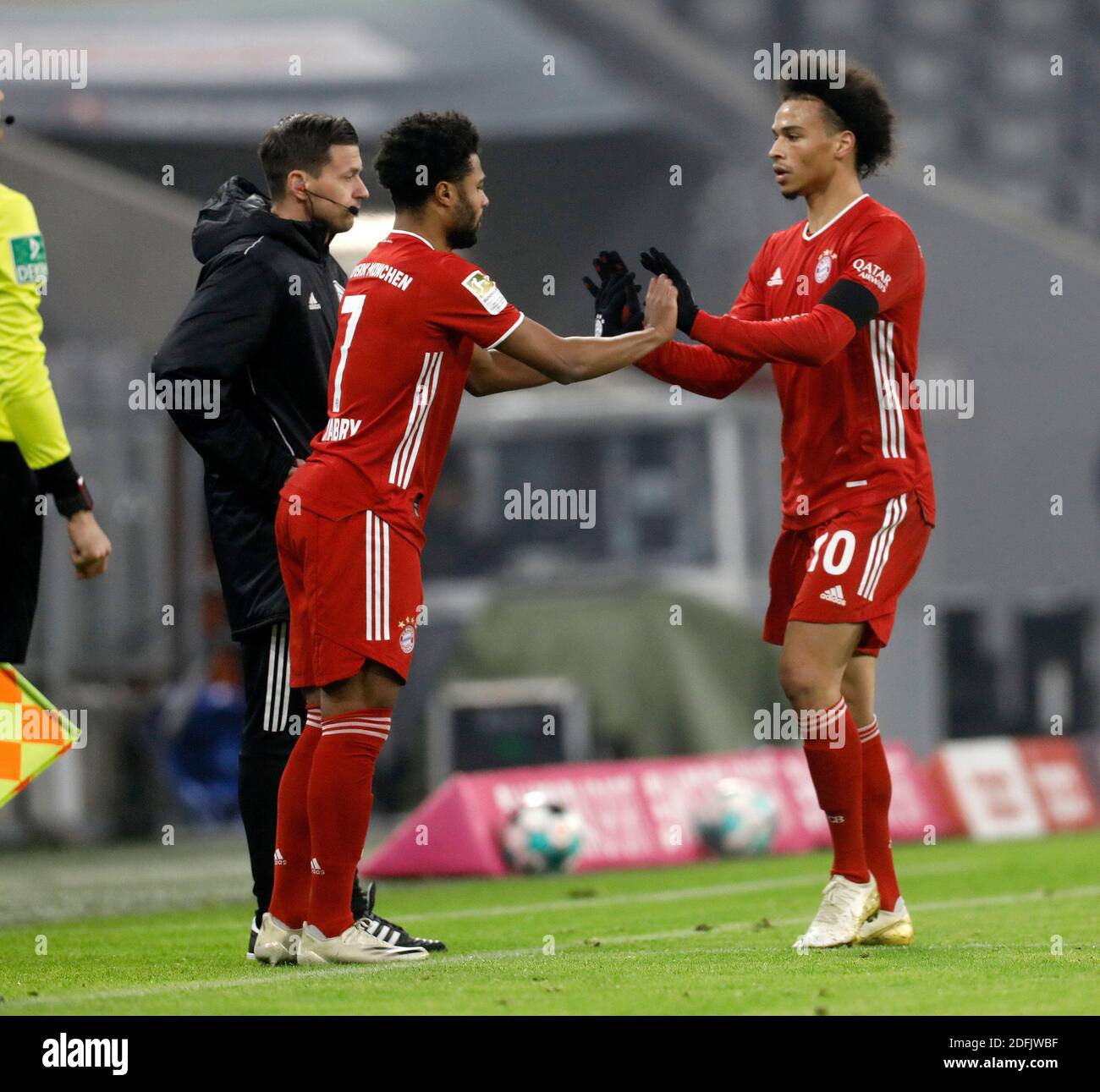 Munich, Deutschland. 05th Dec, 2020. firo: 05.12.2020 Soccer: Soccer: 1 ...