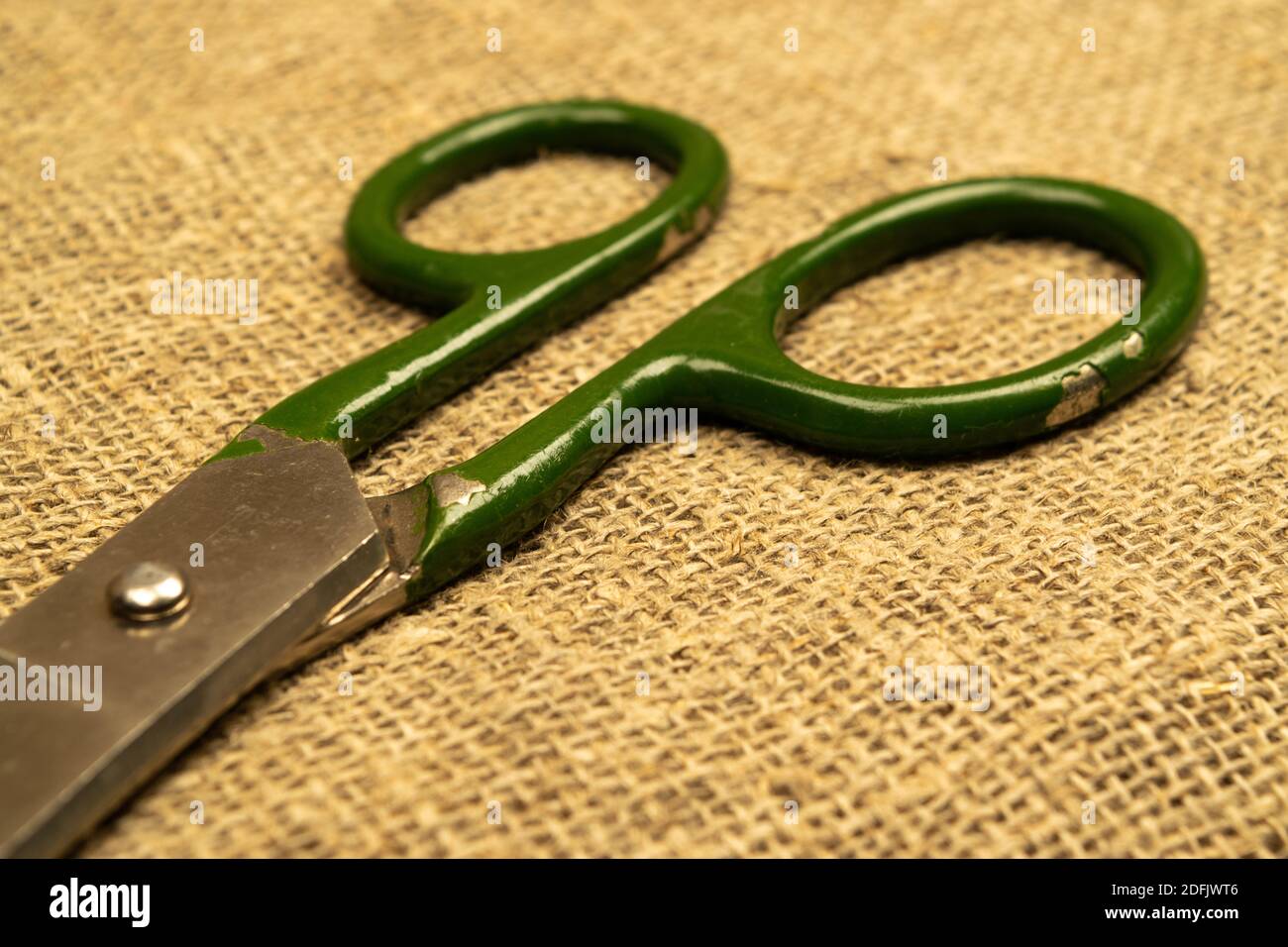 Scissors cutting black cloth hi-res stock photography and images - Alamy