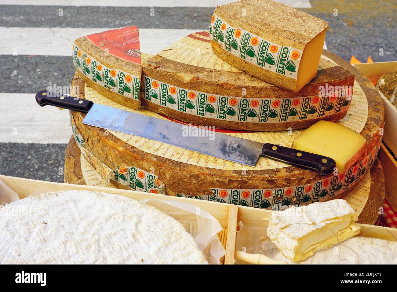 Comte cheese wheel hi-res stock photography and images - Alamy
