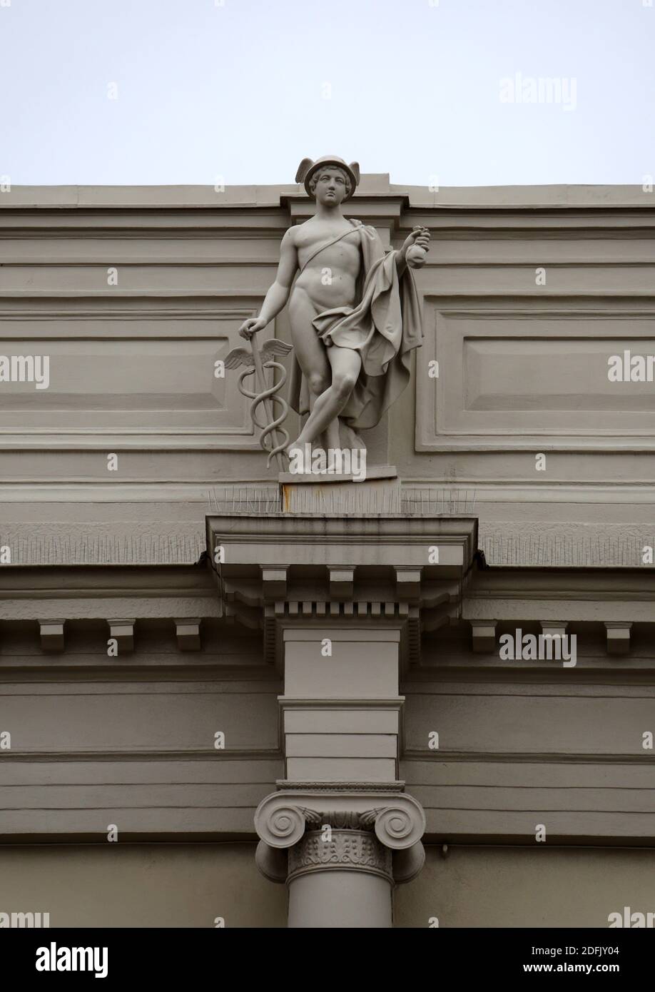 Roman god mercury hi-res stock photography and images - Alamy