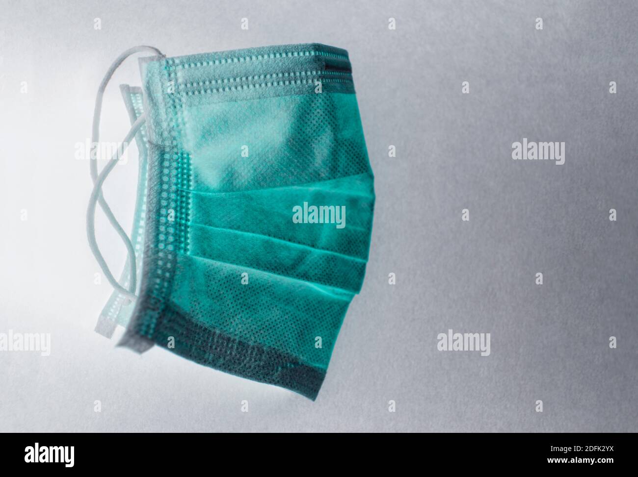 Face mask ppe hi-res stock photography and images - Alamy