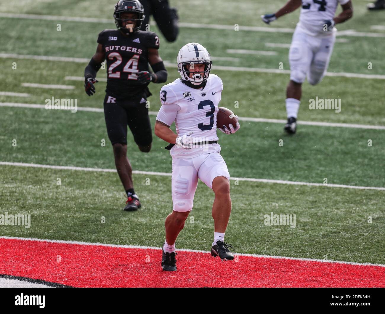 Piscataway, NJ, USA. 5th Dec, 2020. Penn State Nittany Lions wide ...