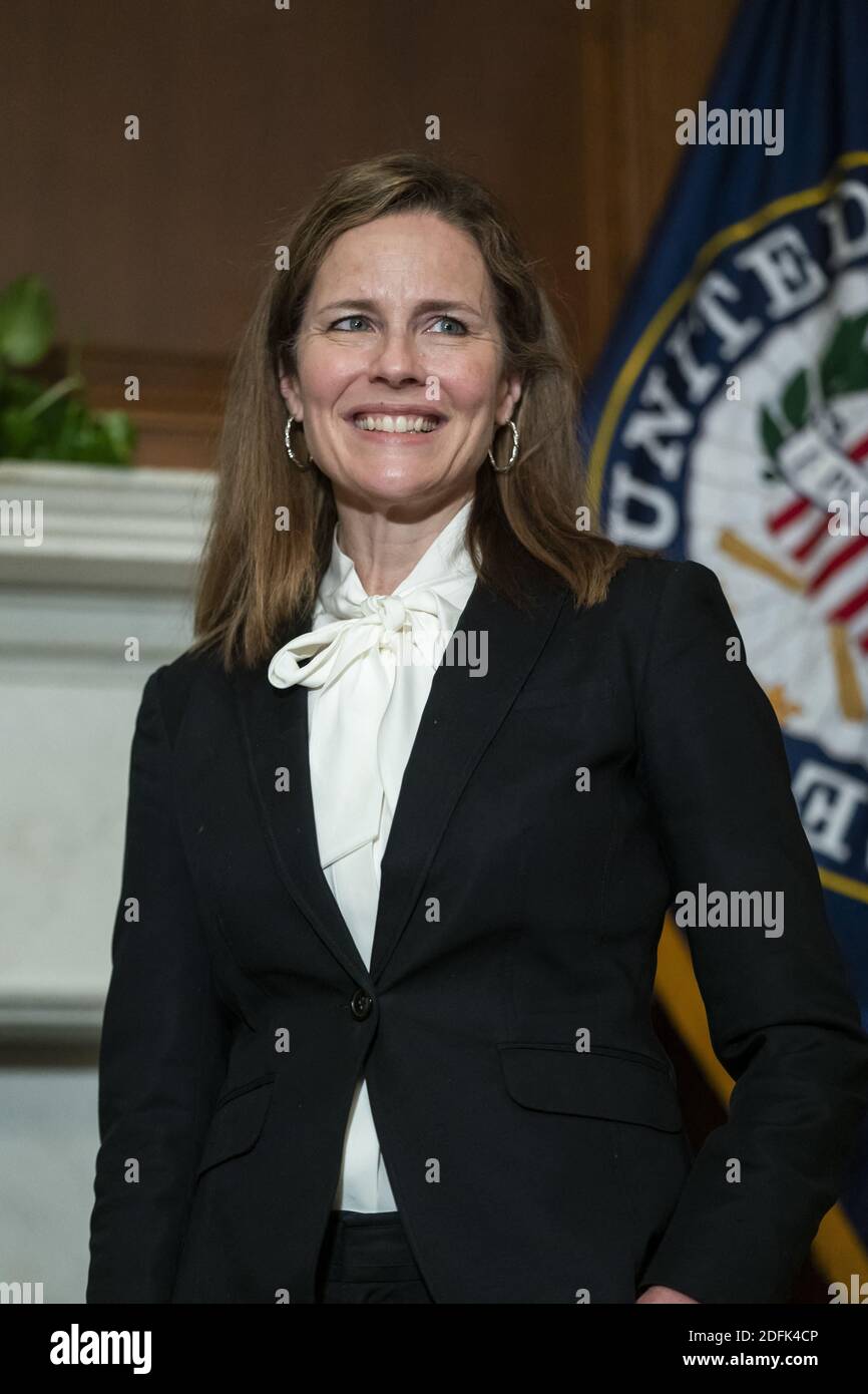 Judge Amy Coney Barrett, President Trump's nominee for associate ...