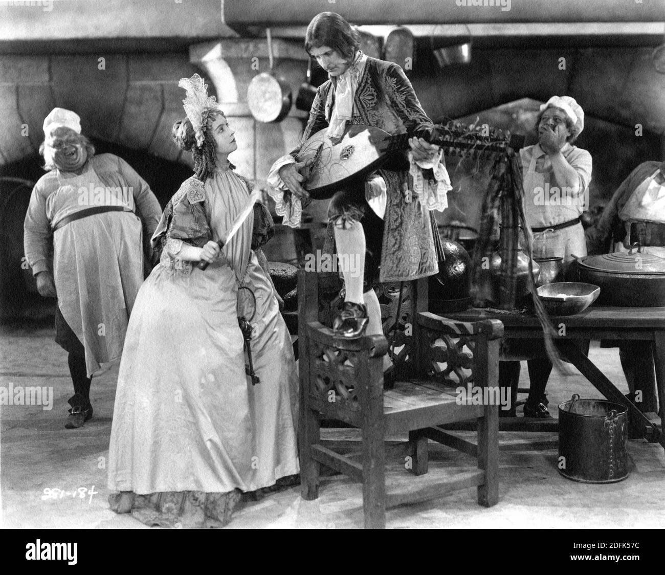 LILLIAN GISH and CREIGHTON HALE in ANNIE LAURIE 1927 director JOHN S ...