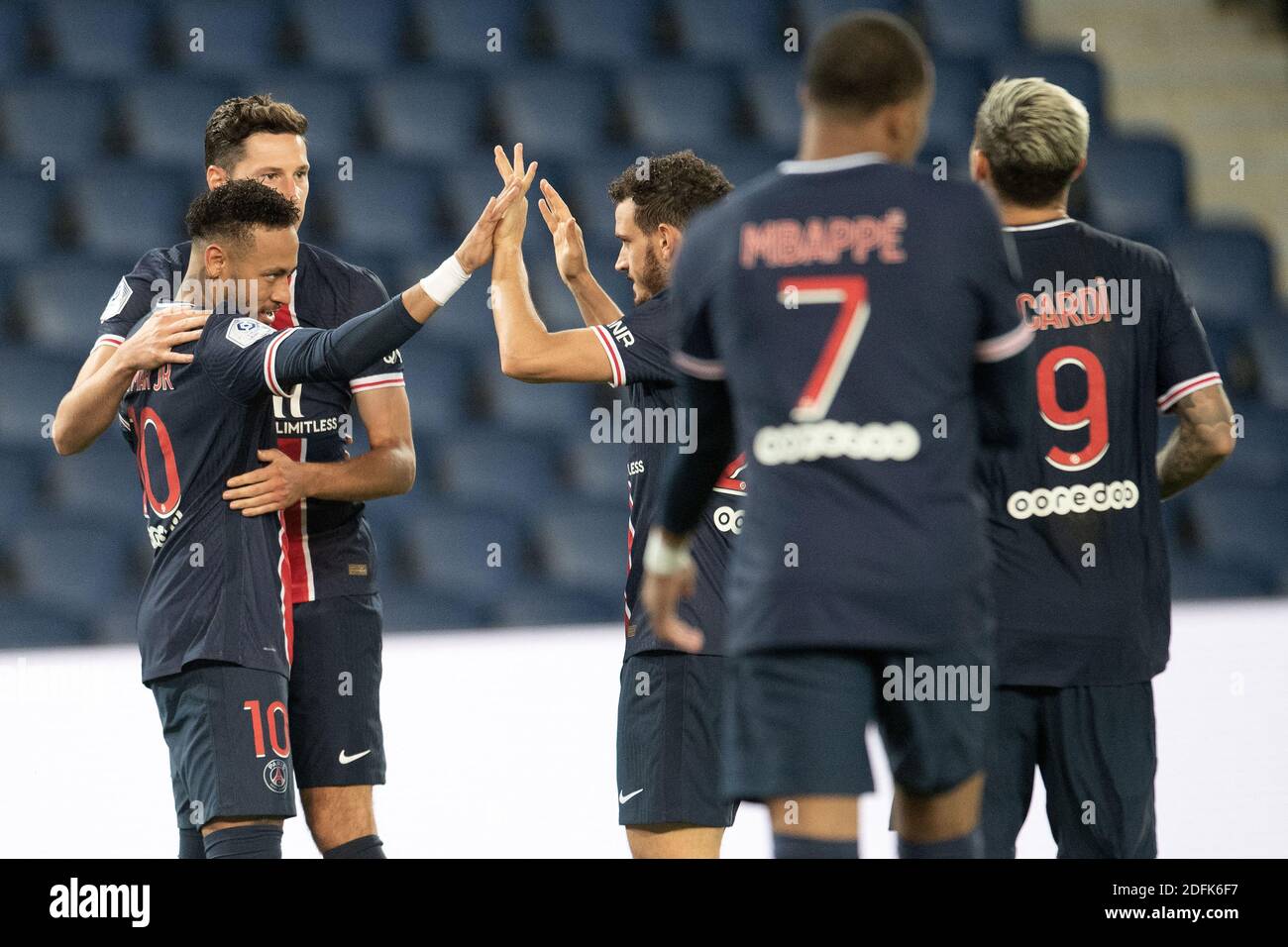 Neymar Jr of Paris Saint-Germain celebrates his first goal with ...