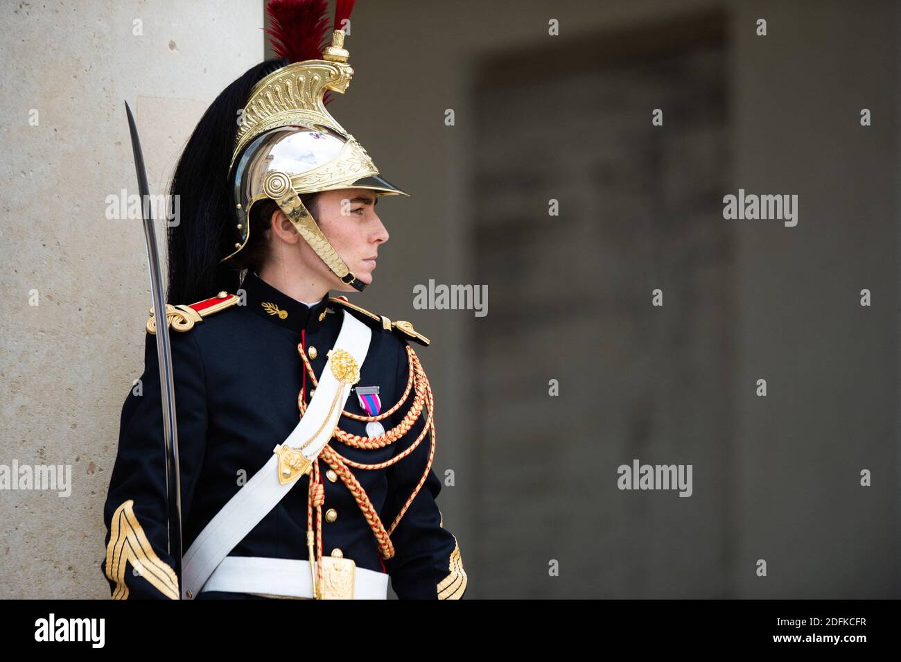 Illustration of republic guard at the Elysee presidential Palace on ...