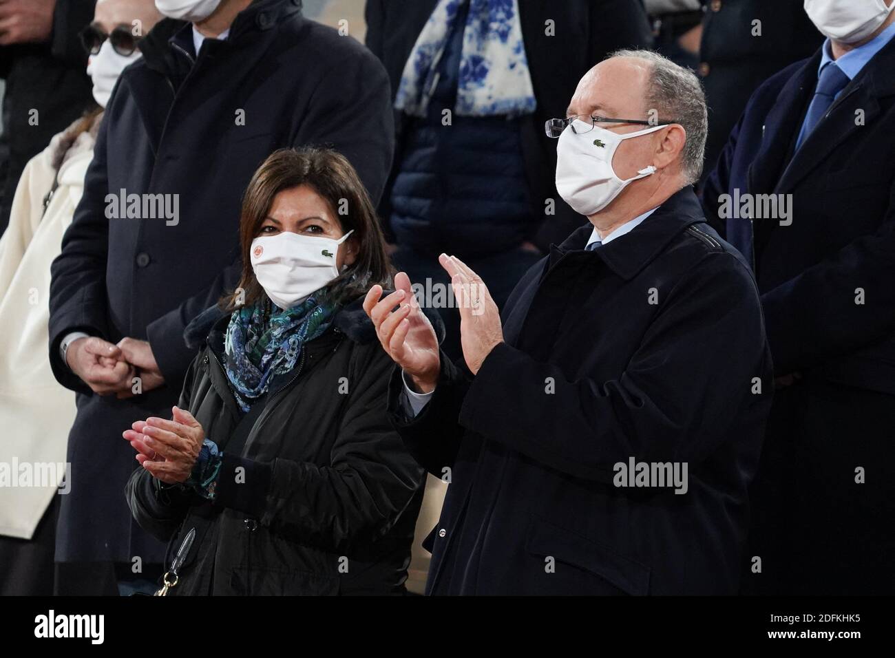 Prince Albert II of Monaco, alongside mayor of Paris Anne Hidalgo ...
