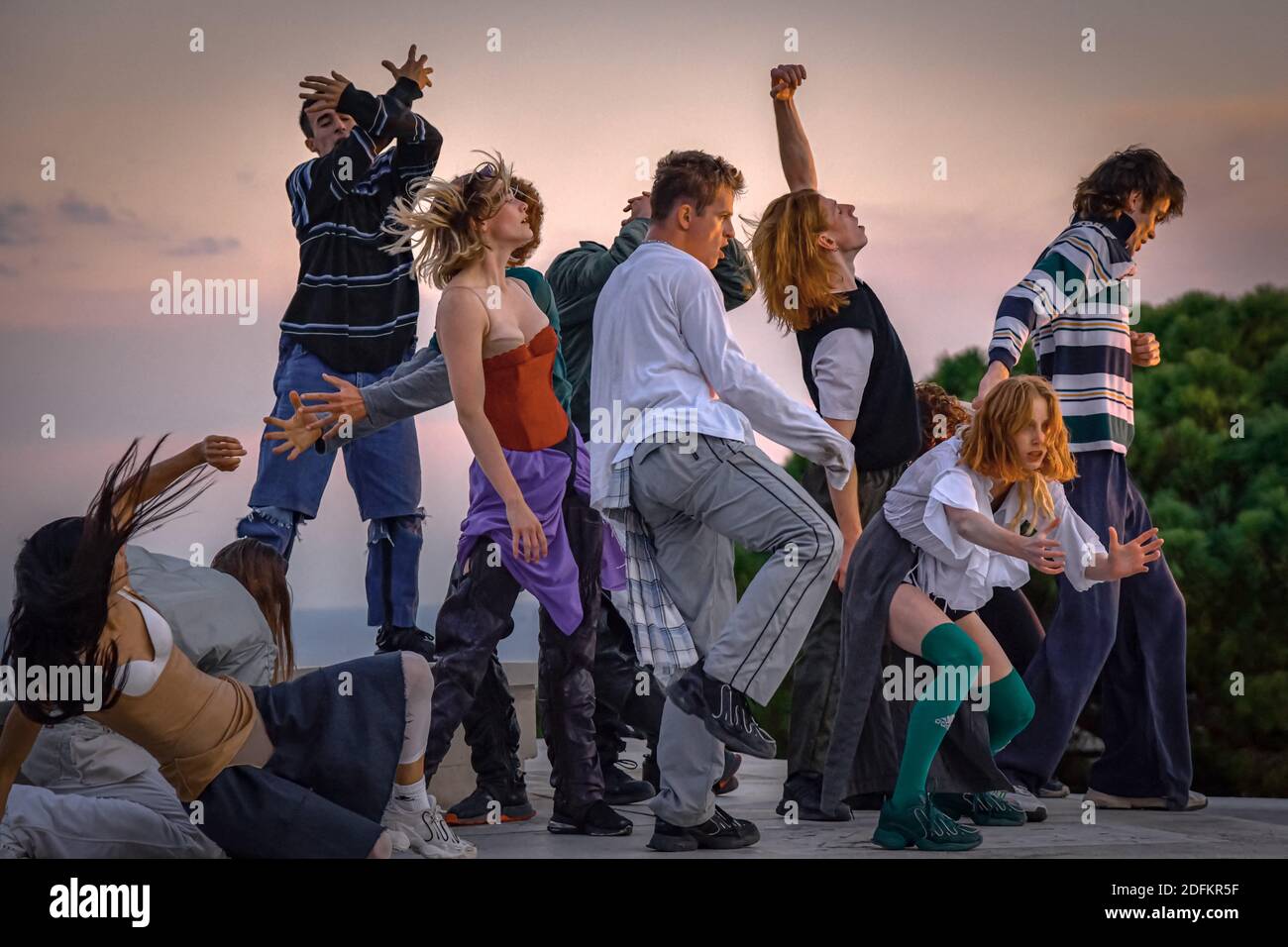 (LA)HORDE, French Dancing Collective (At the head of the Ballet ...