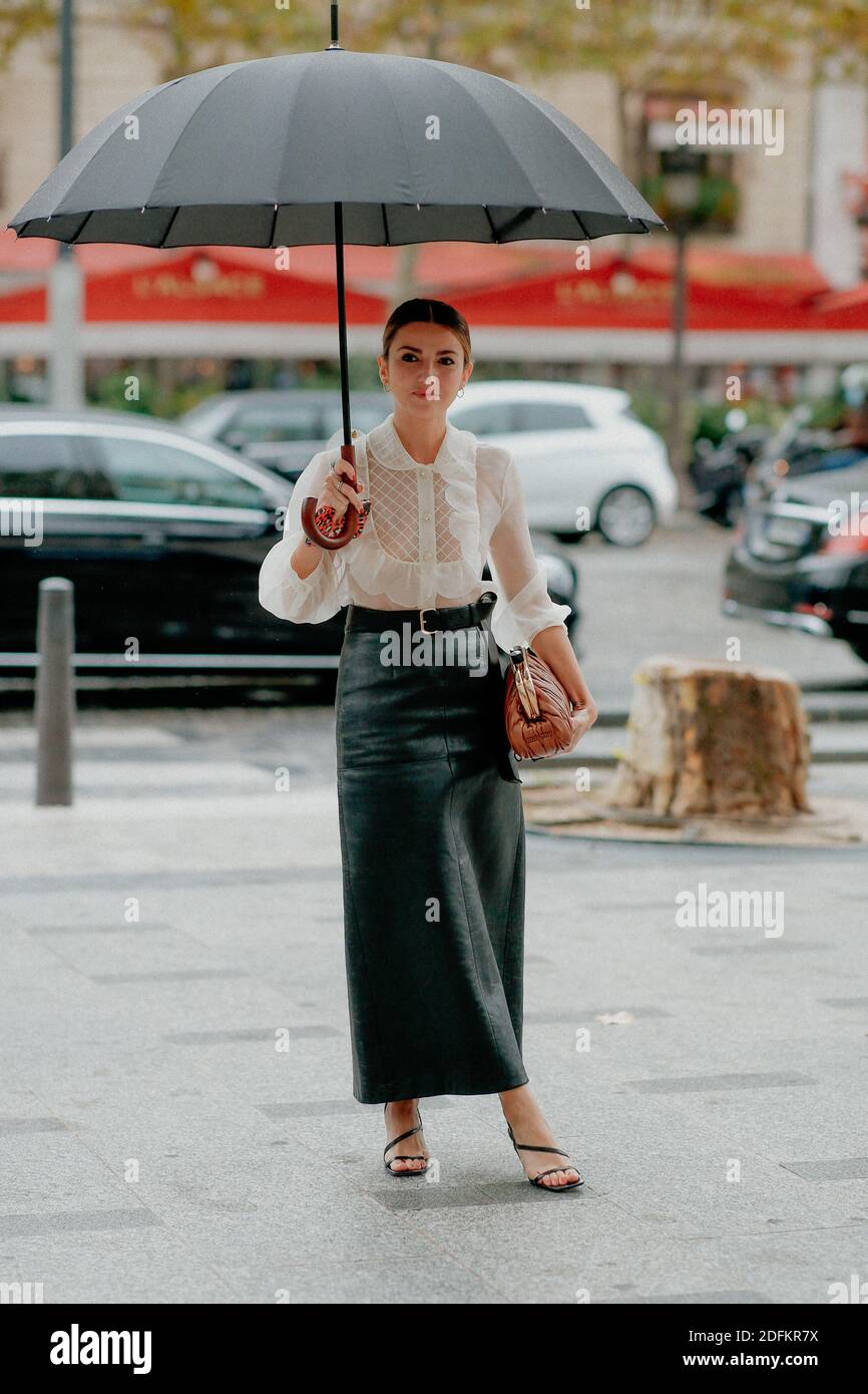Street style, Alexandra Pereira arriving at Miu Miu Spring Summer 2021 ...