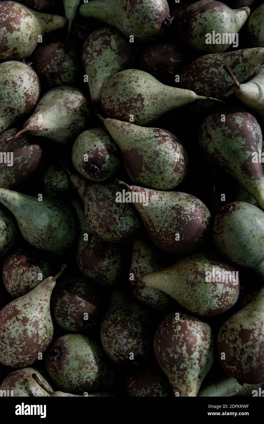 Boxes of fruits and vegetables prepared at the Marche International ...