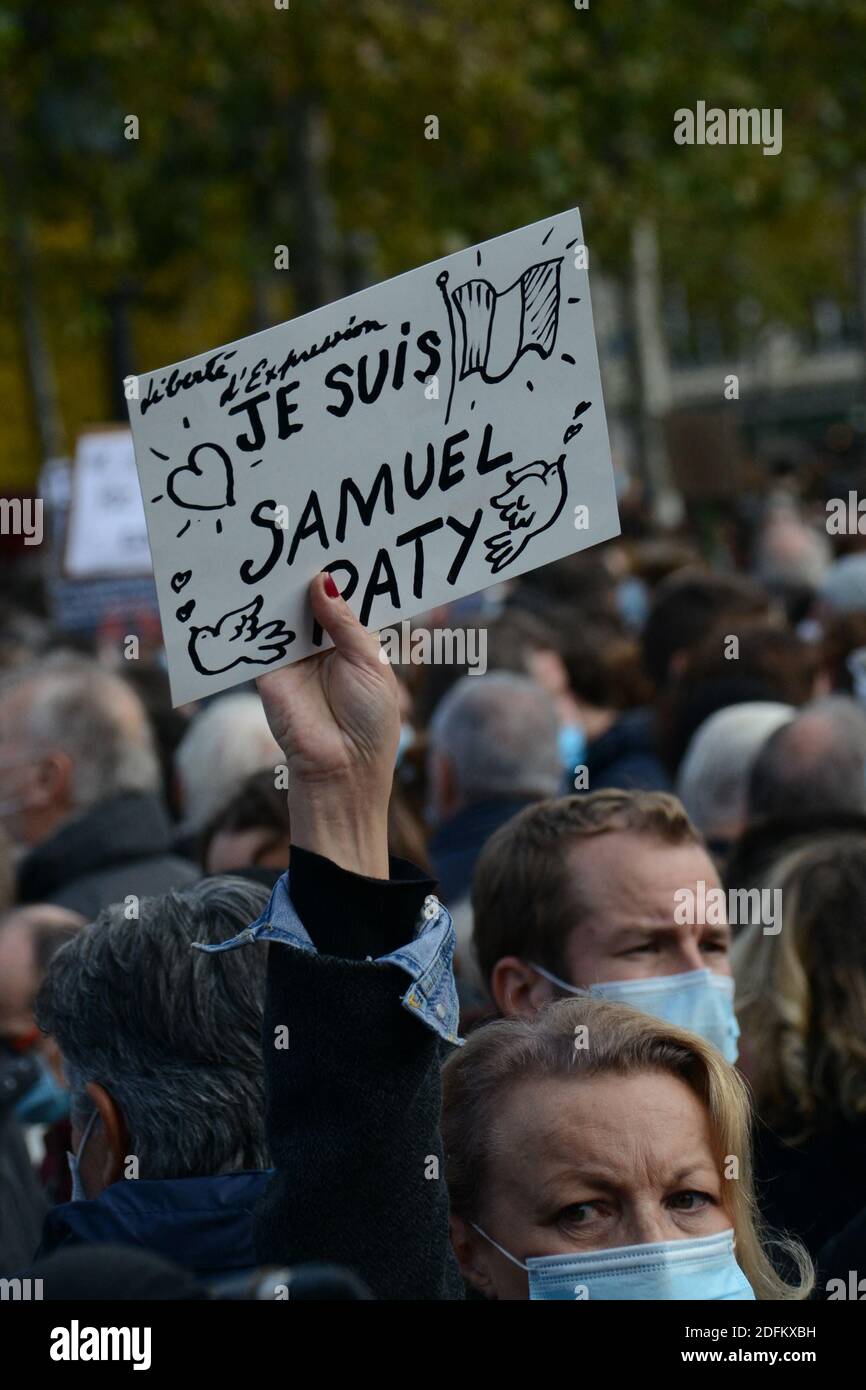 Tribute to Samuel Paty, the professor beheaded in a terrorist attack ...