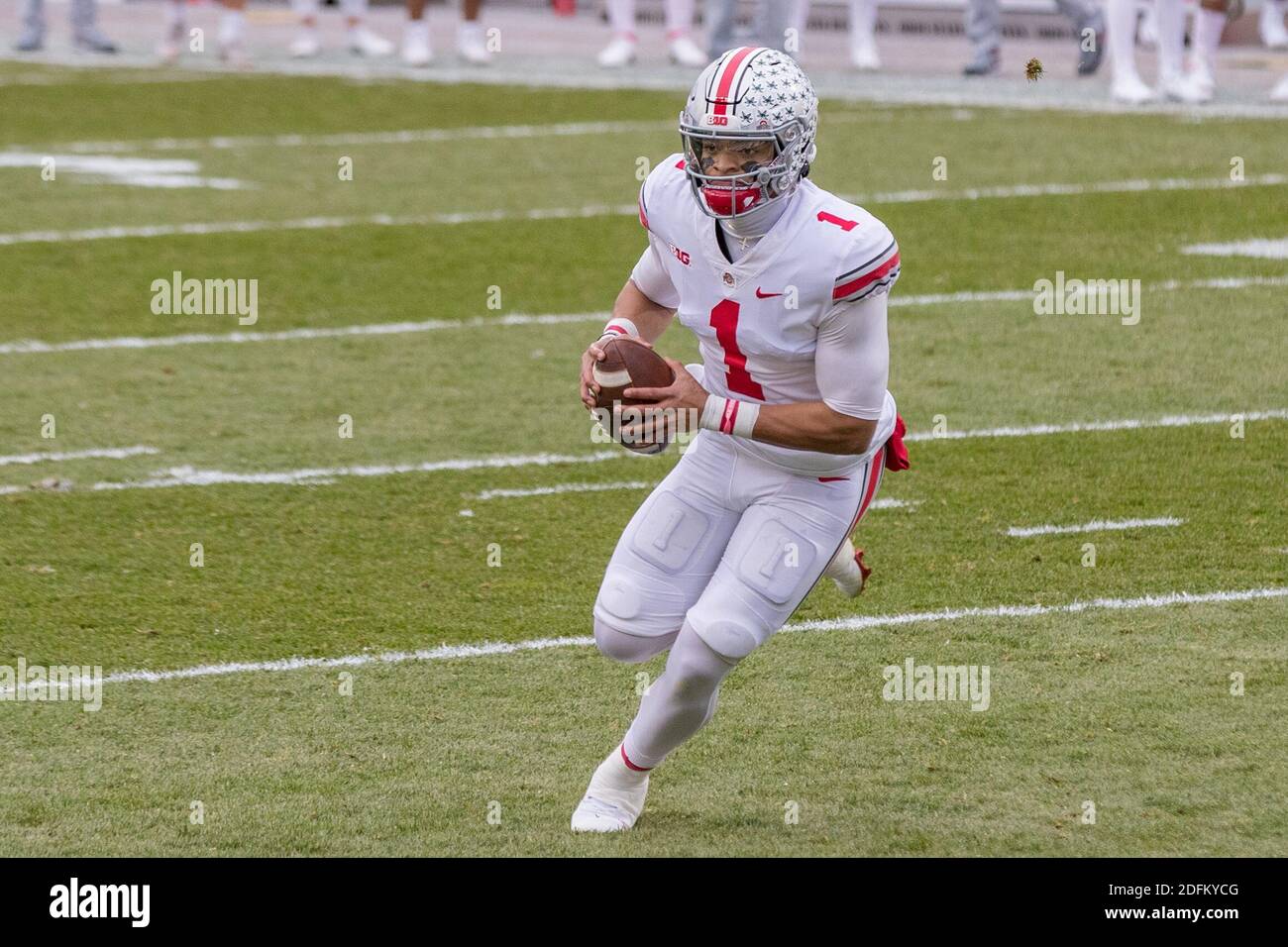 Justin fields east lansing 2020 hi-res stock photography and images - Alamy