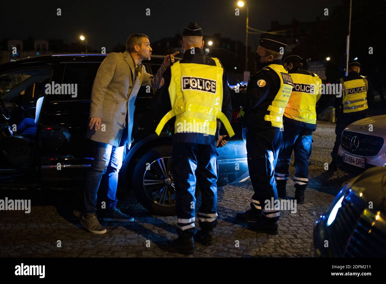 Feu de barrage hi-res stock photography and images - Alamy