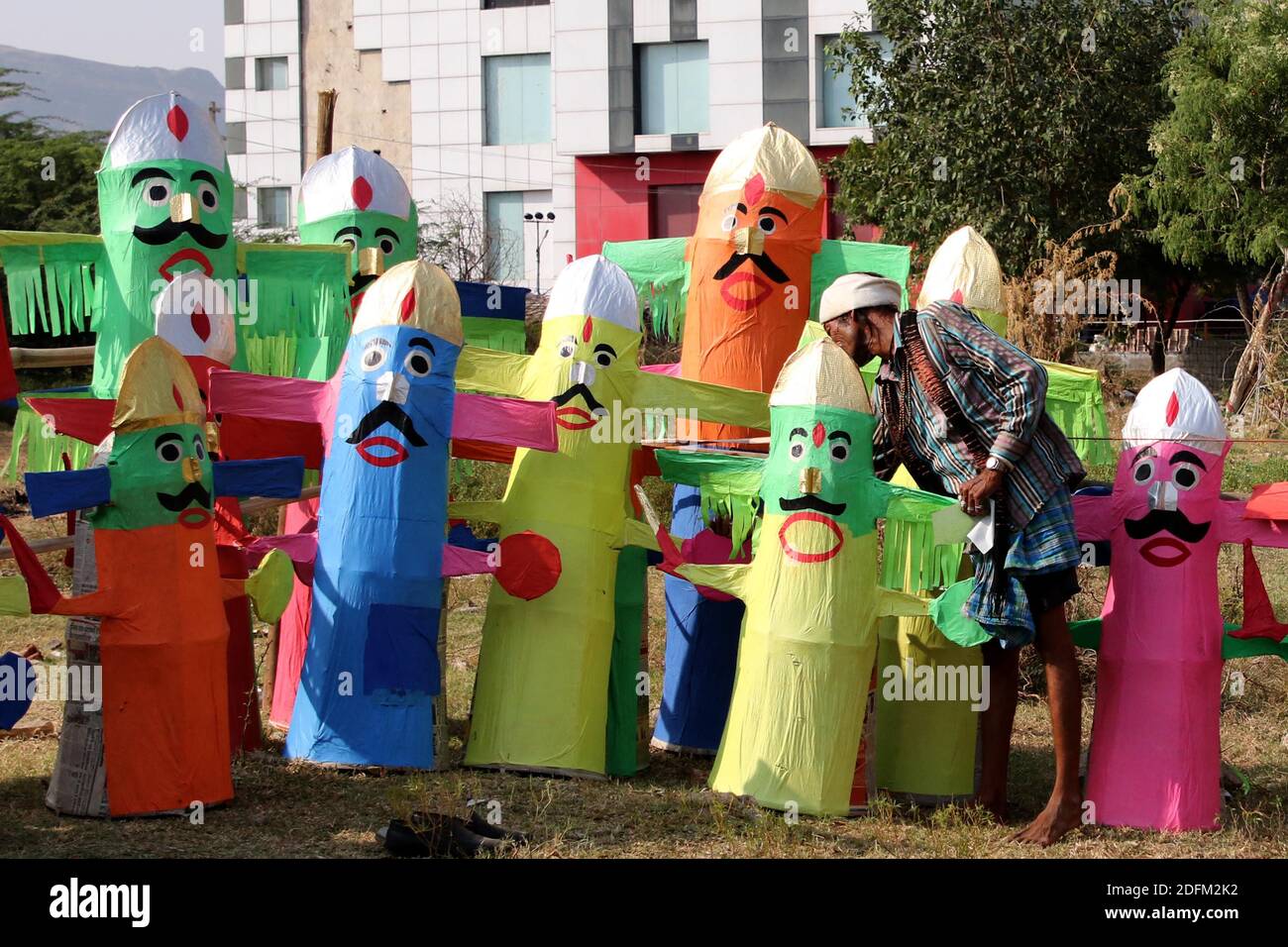 Indian artist prepares an effigy of the demon King Ravana ahead of ...