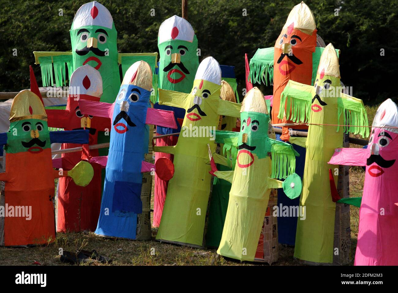 Indian artist prepares an effigy of the demon King Ravana ahead of ...