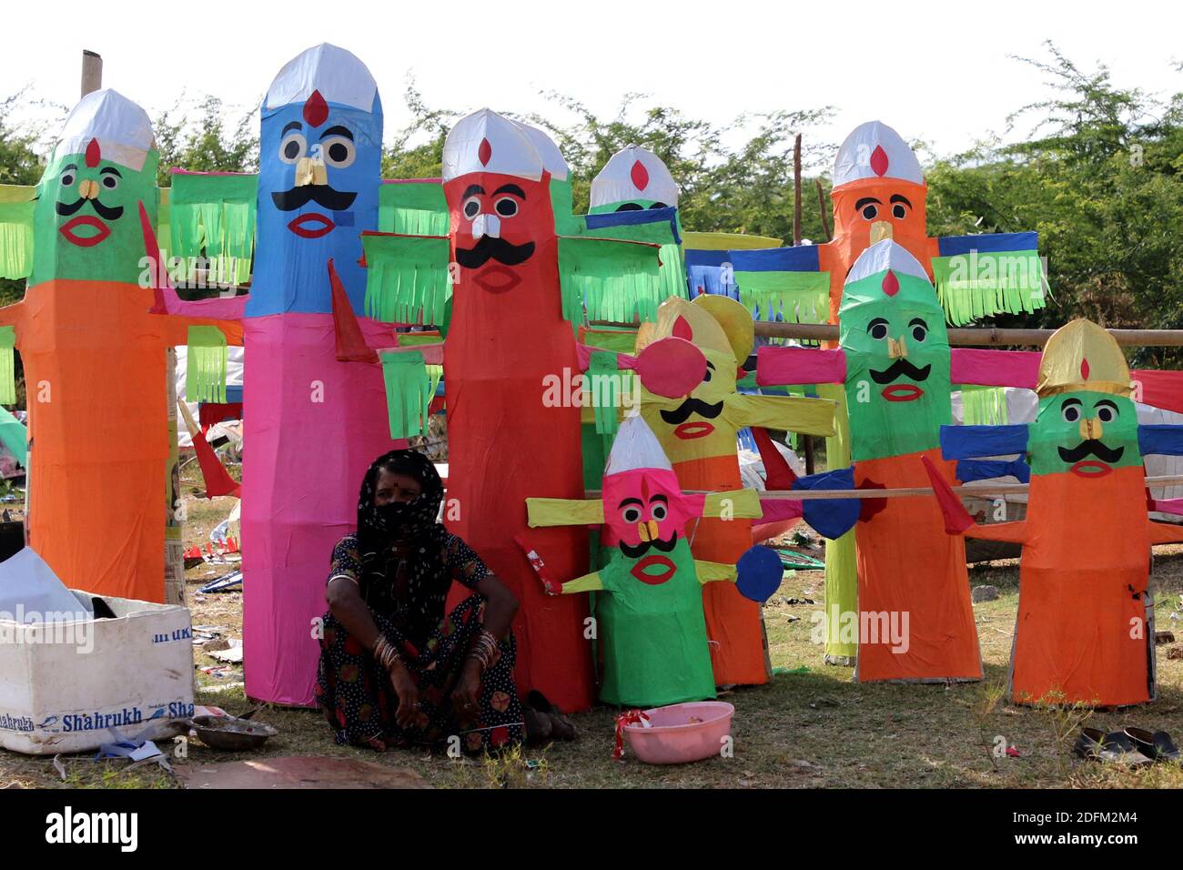 Indian artist prepares an effigy of the demon King Ravana ahead of ...