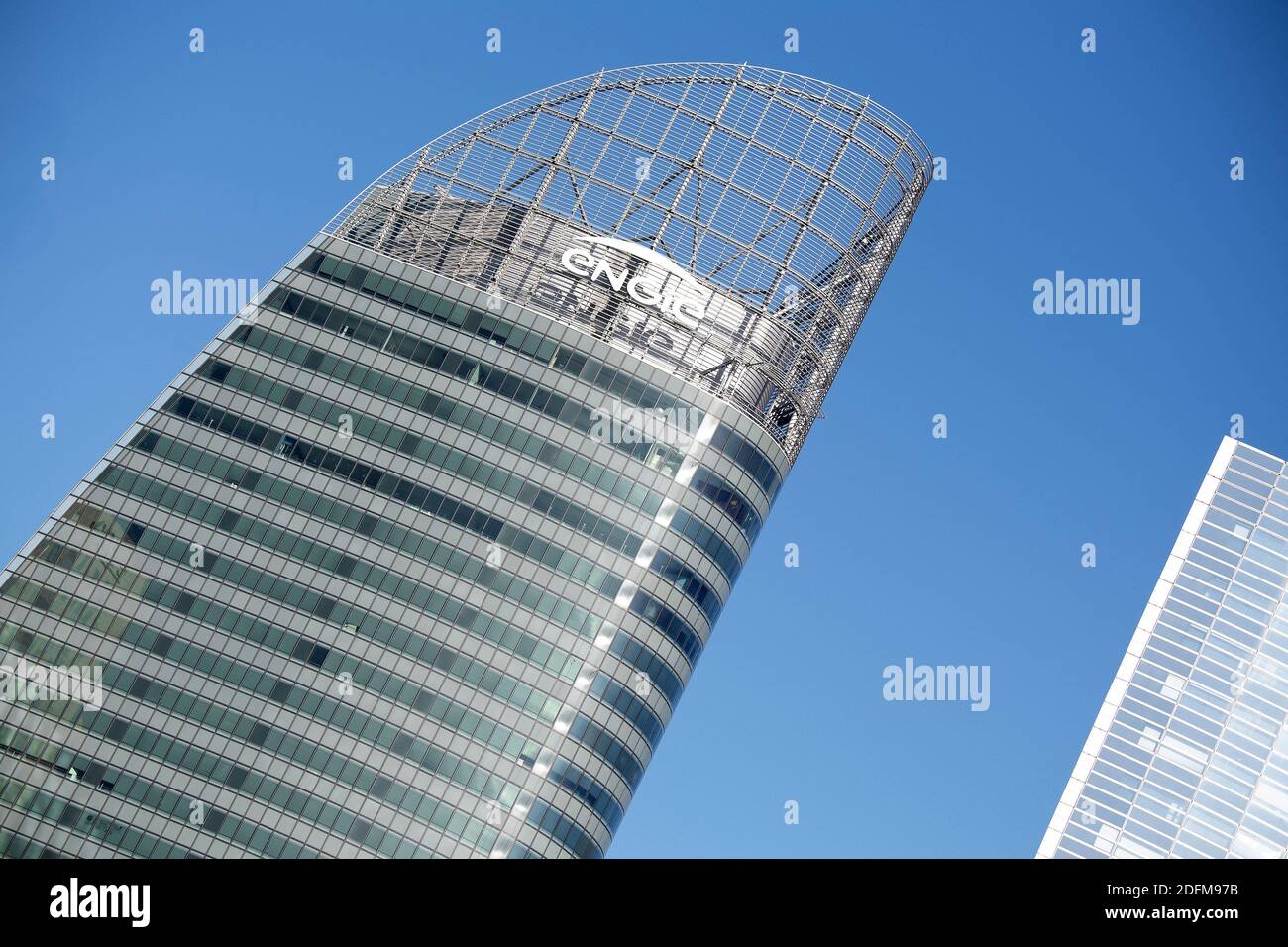 Engie la defense hi-res stock photography and images - Alamy