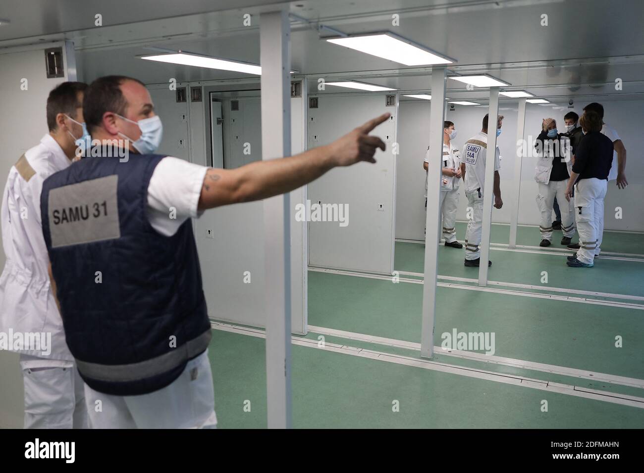 The mobile hospital (UMPEO) unique in Europe created by the SAMU of ...