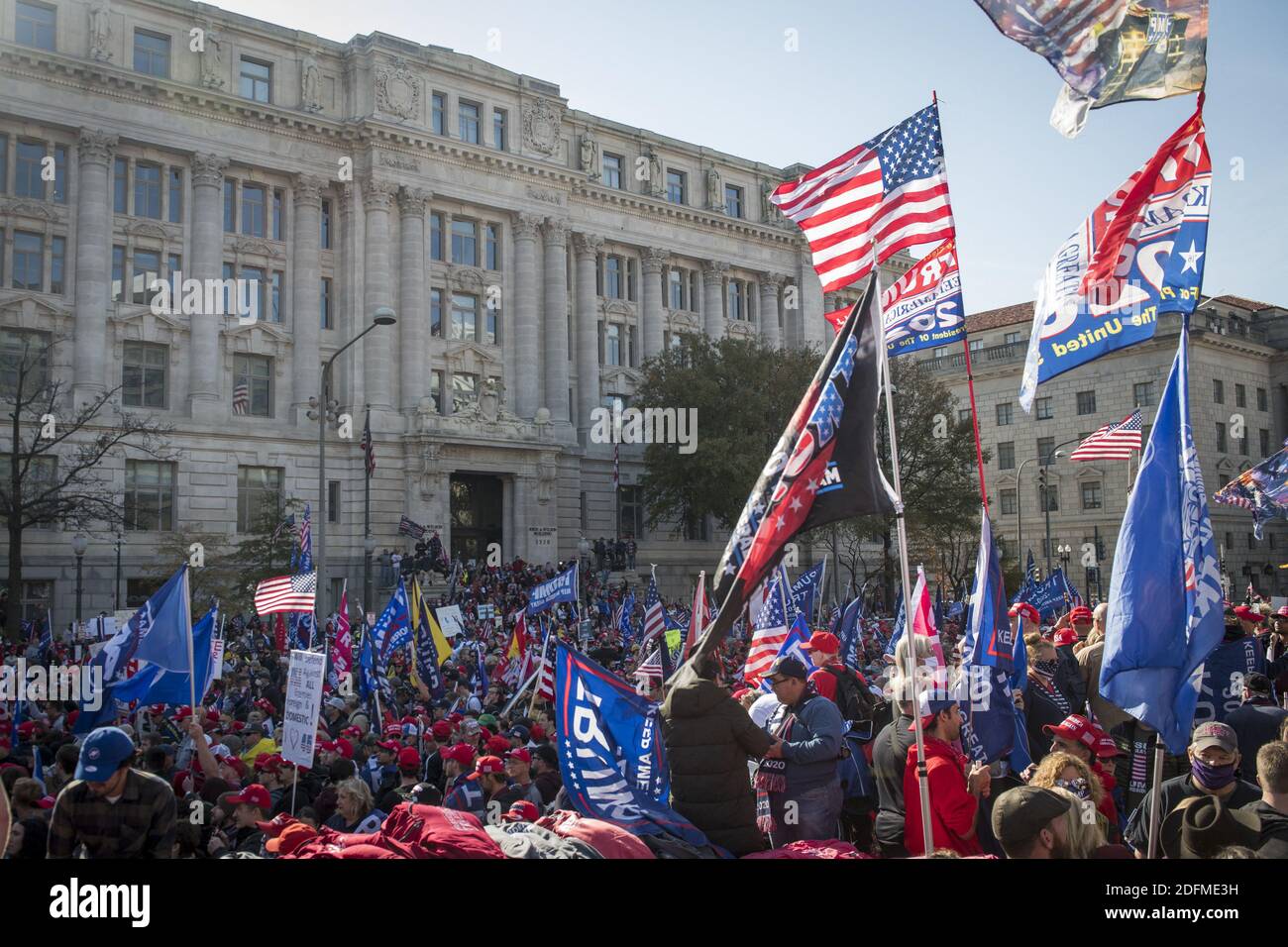Drapeau maga hi-res stock photography and images - Alamy